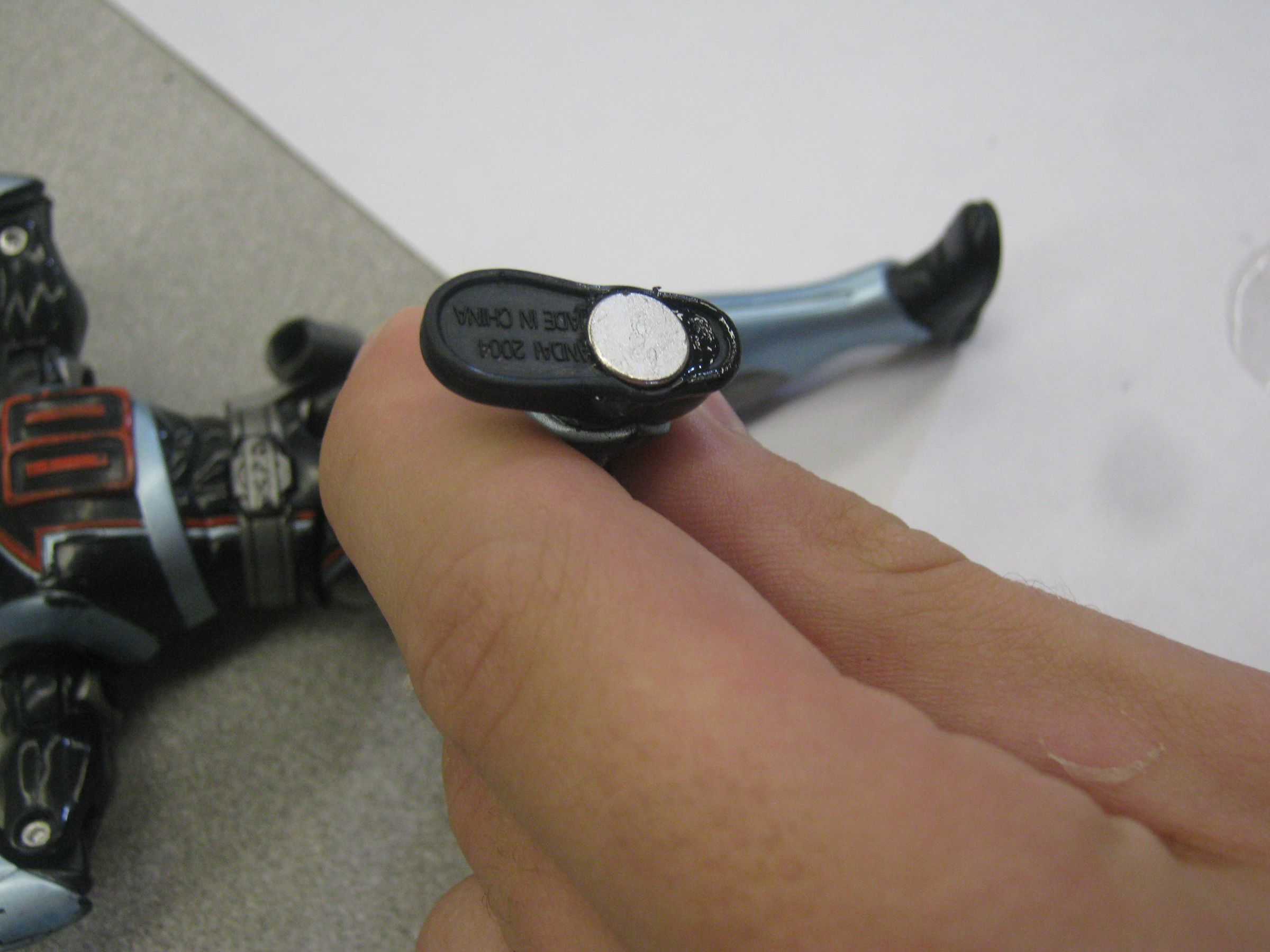 How To: Keep an Action Figure Standing! : 6 Steps - Instructables