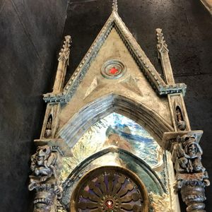 How to Build a Faux Gothic Temple in a Small Space Using PVC Pipes ...