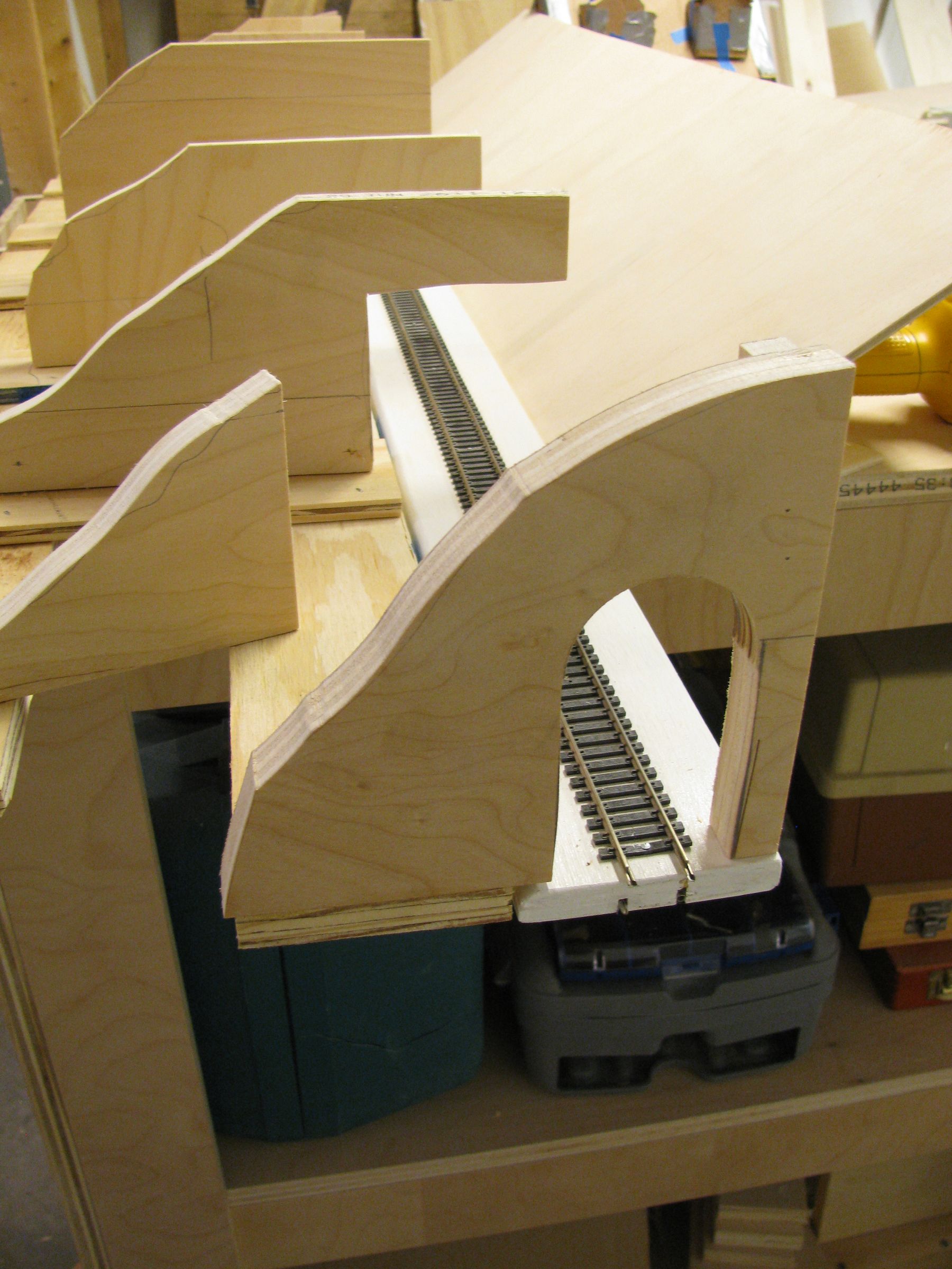 Model Railroad Mountain : 6 Steps - Instructables