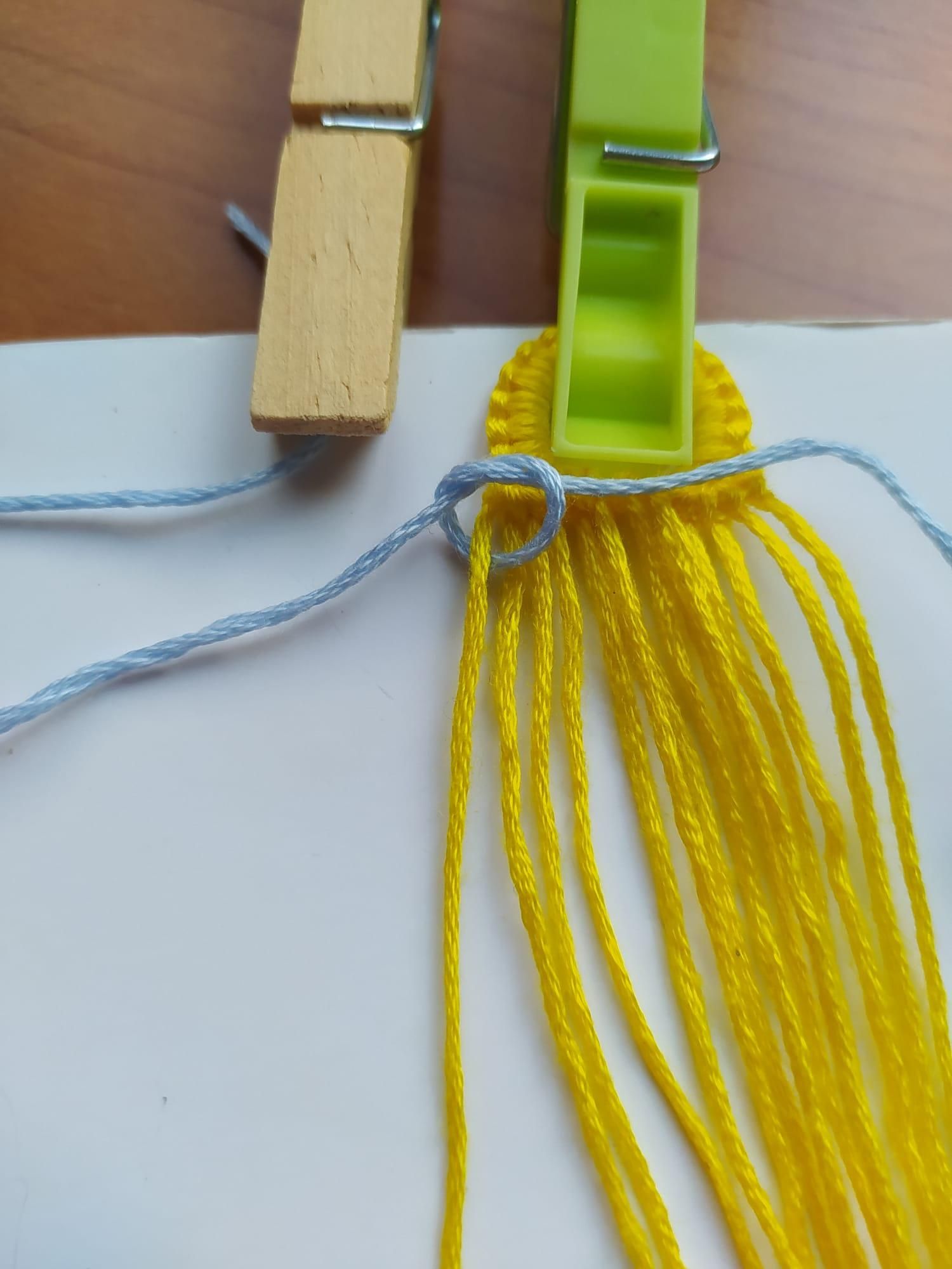 Keychain Macrame Sunset : 15 Steps (with Pictures) - Instructables