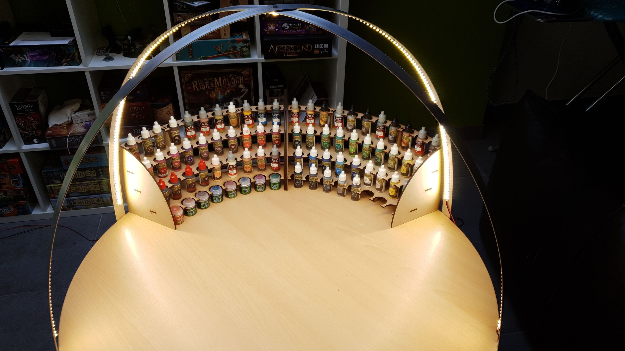 Miniature Painting Station : 3 Steps (with Pictures) - Instructables