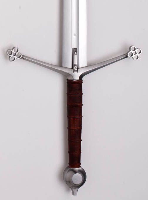 Customizable Crossguard Lightsaber, From the Force Awakens : 3 Steps ...