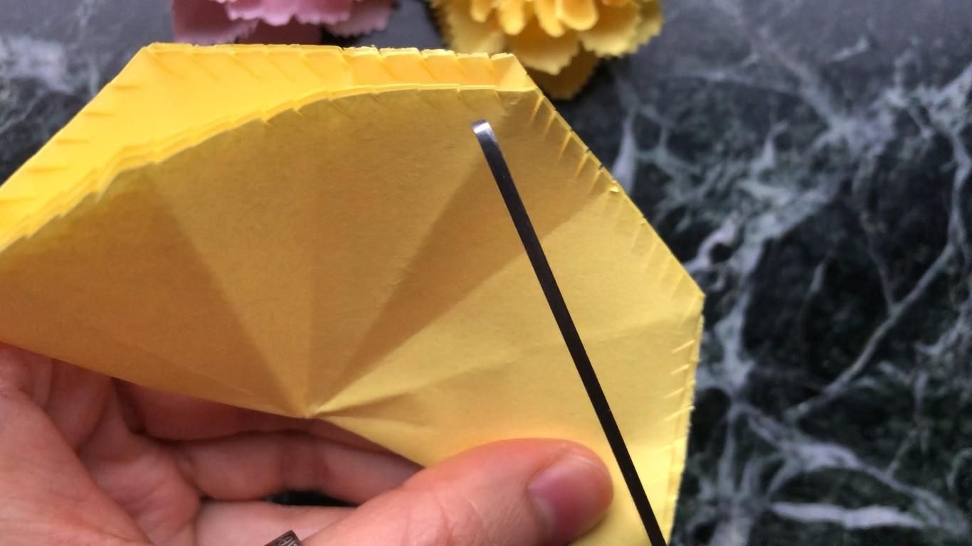 Easy Origami Carnation Flower : 5 Steps (with Pictures) - Instructables