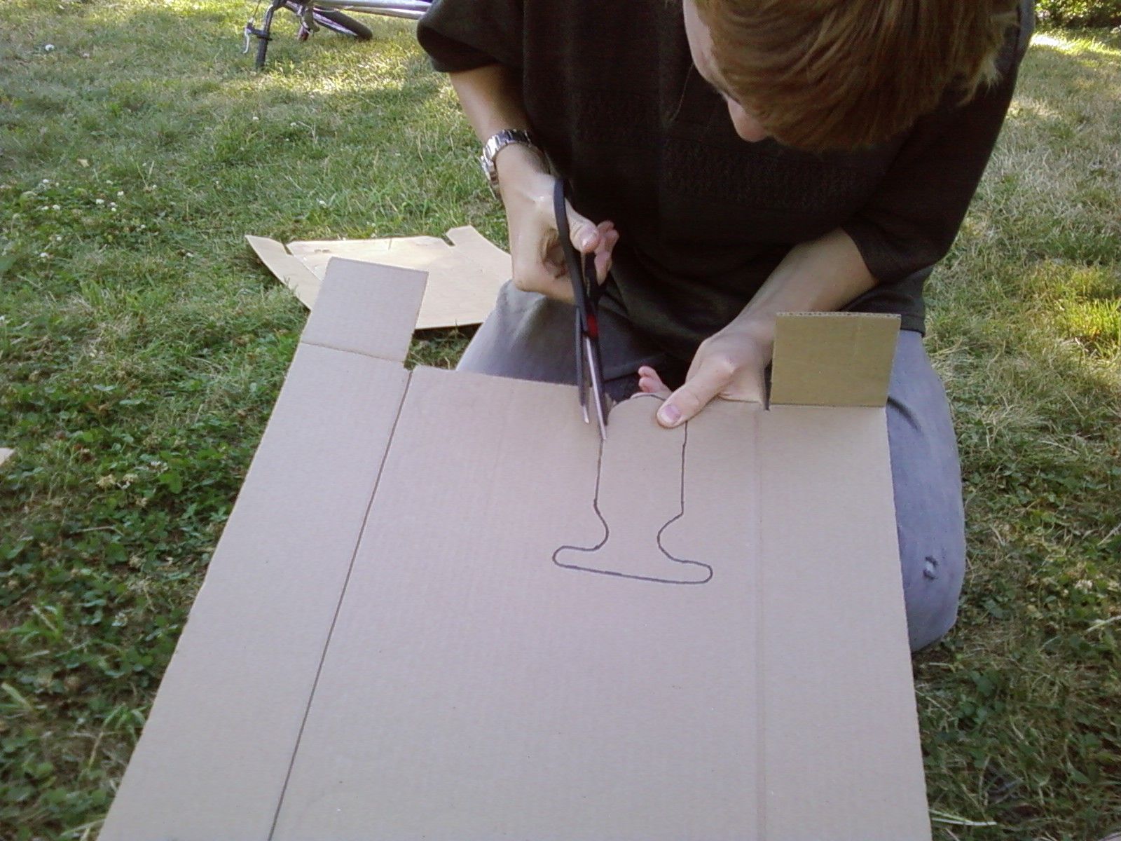 Cardboard Cell Phone Case. : 9 Steps - Instructables