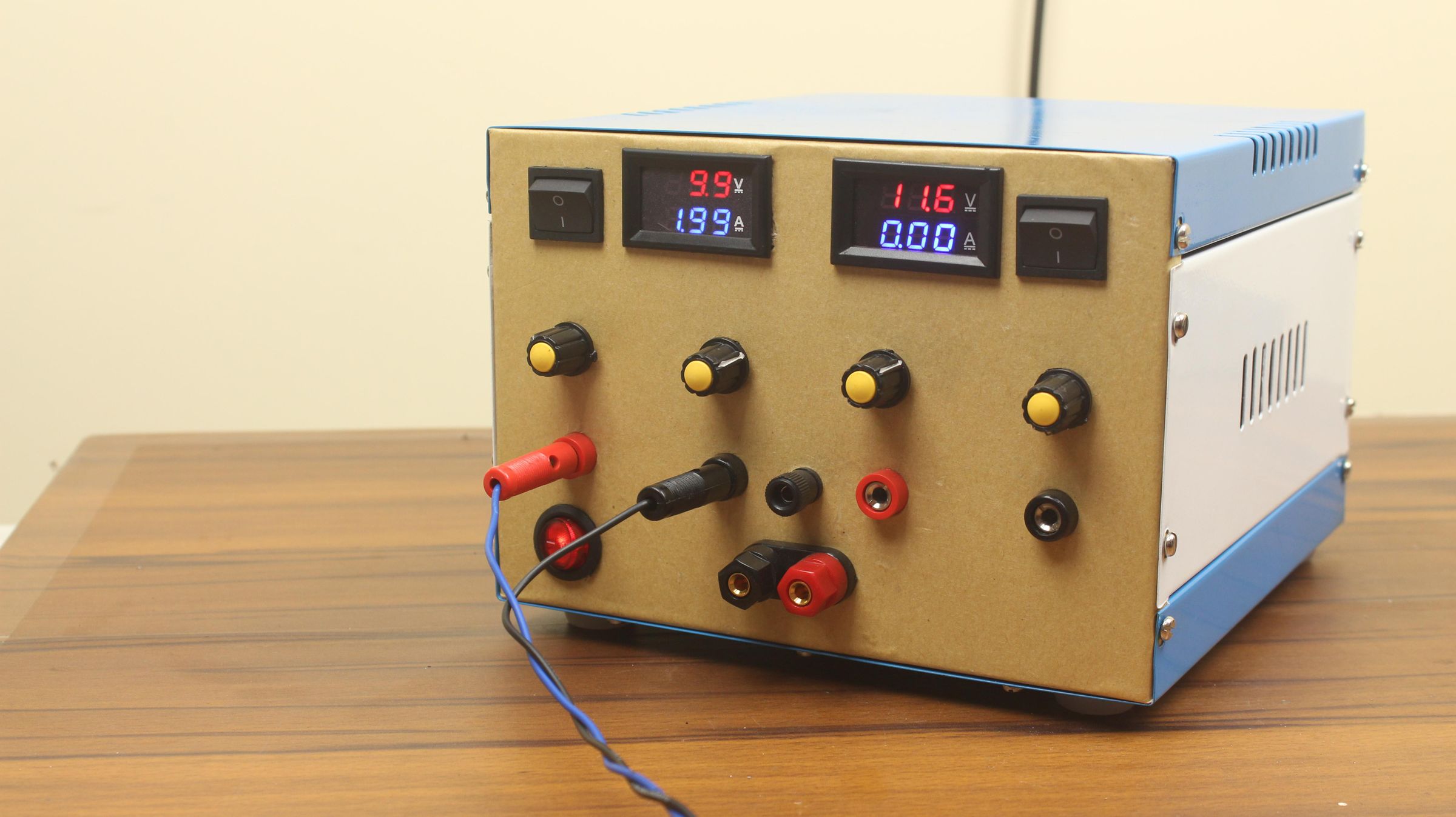 DIY Dual Channel Variable Lab Bench Power Supply 30V 10A 300W : 14 Steps (with Pictures ...