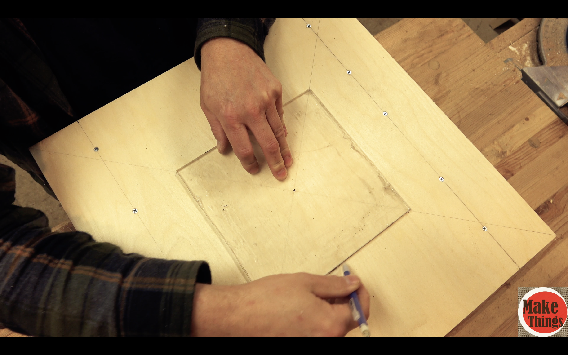 Desktop Router Table Using Only 3 HAND Power Tools : 12 Steps (with ...
