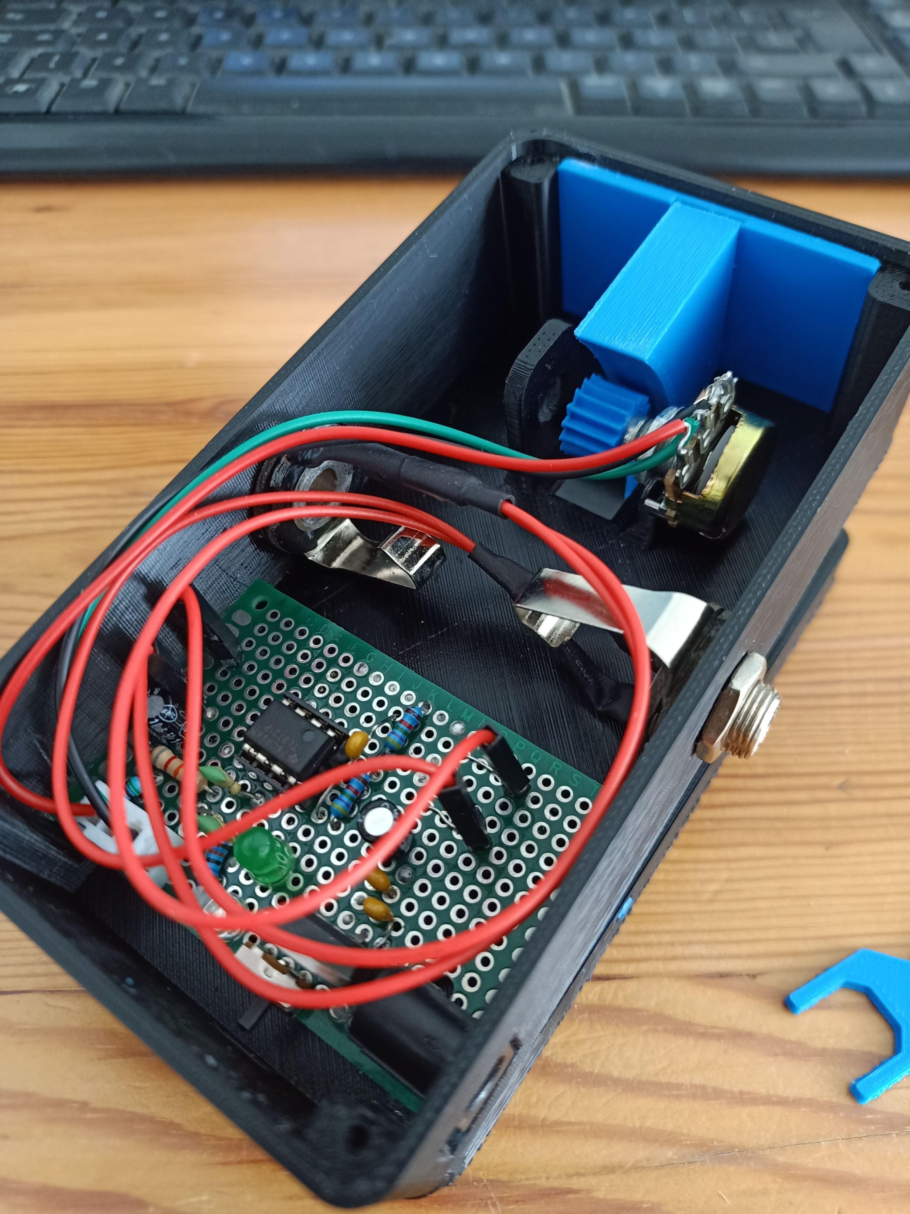 DIY Wah Pedal : 4 Steps (with Pictures) - Instructables