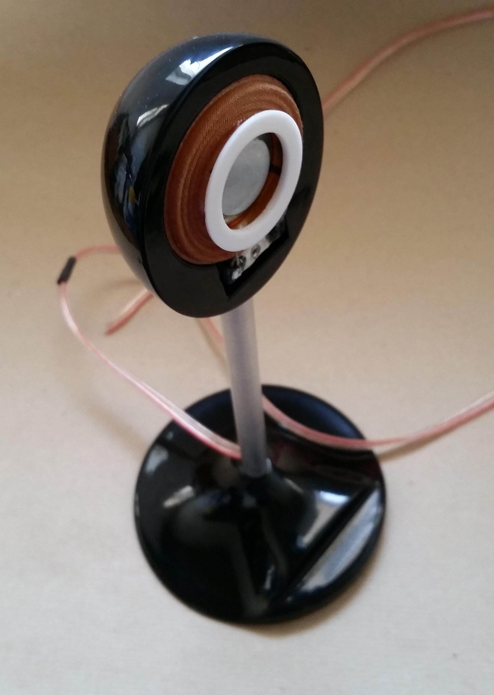 Plywood DML Speakers : 12 Steps (with Pictures) - Instructables