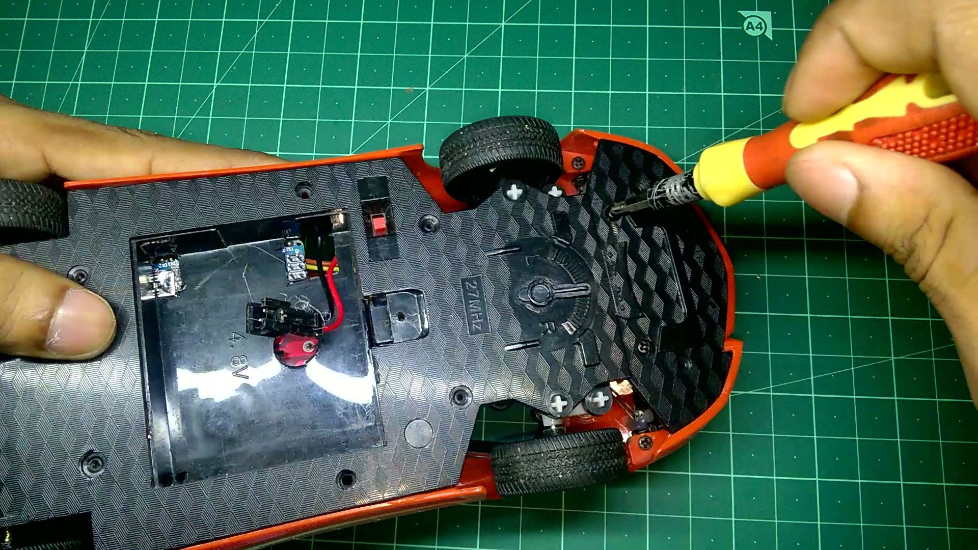 How to Make a DIY Smartphone Controlled RC Car : 8 Steps (with Pictures ...
