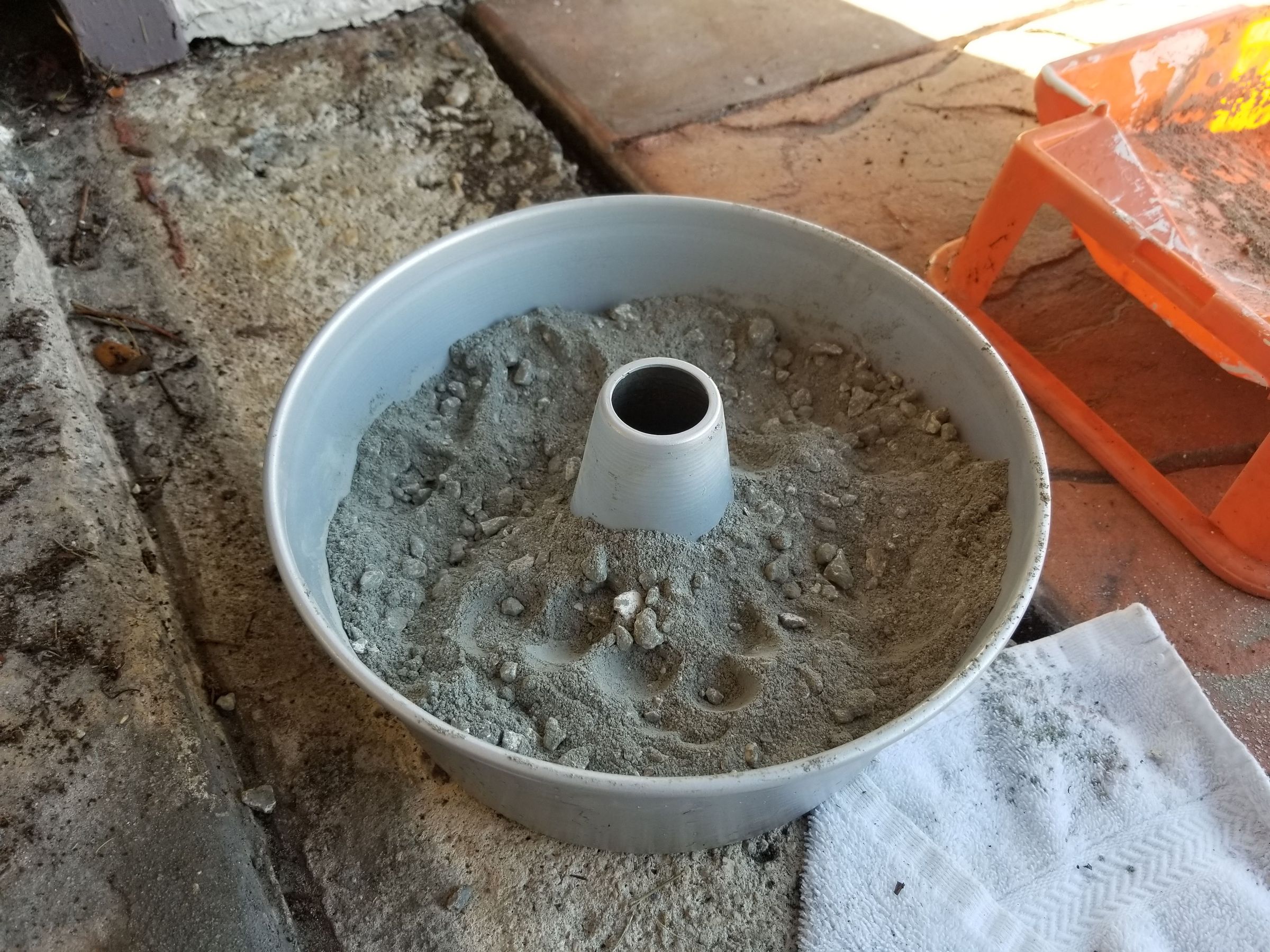 Simple Oversize Concrete Donut Sprinkler Protector : 4 Steps (with ...