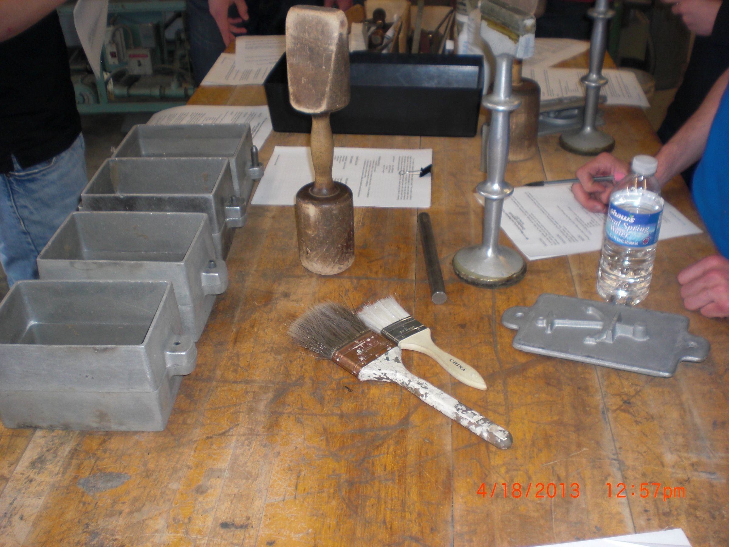 Green Sand Casting With Aluminum : 4 Steps - Instructables