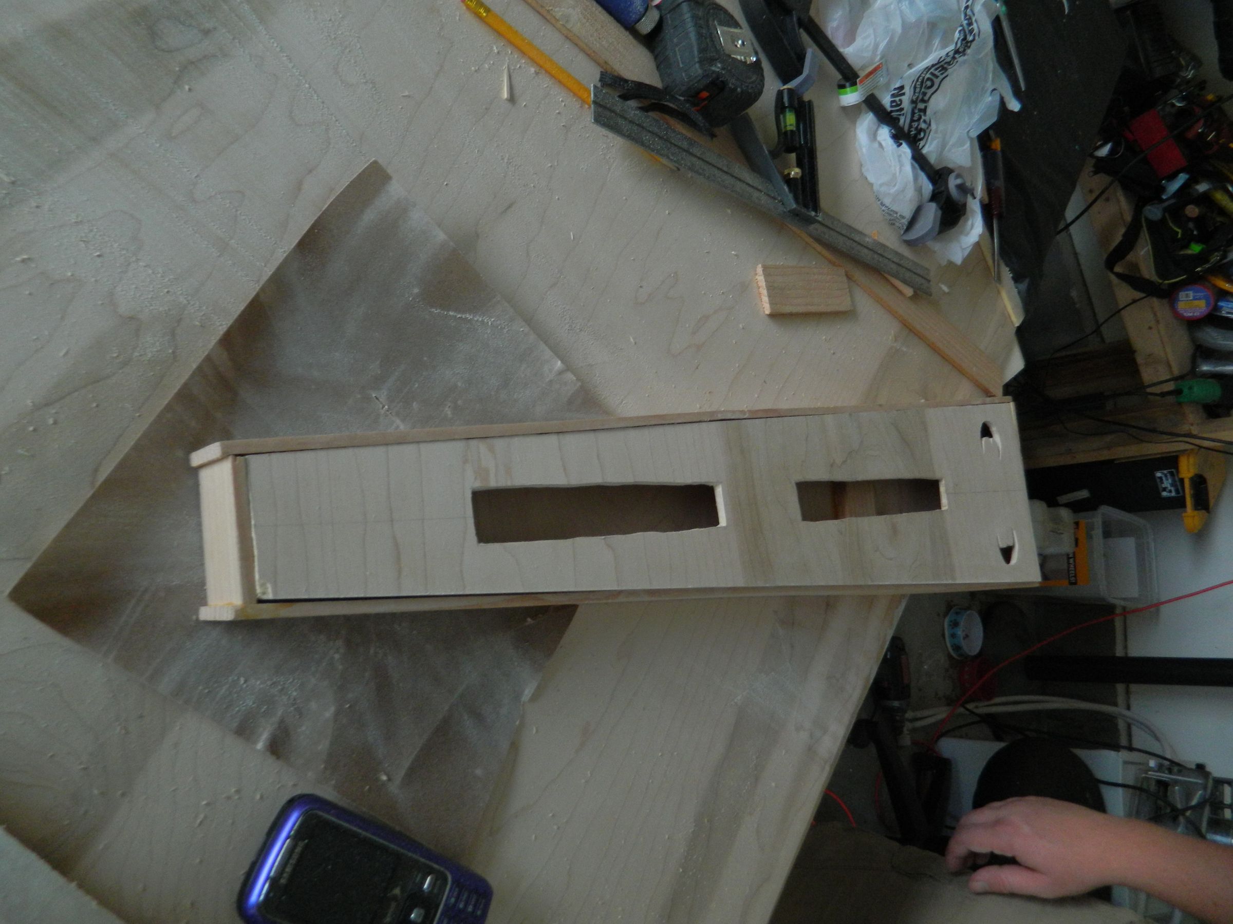 How to Make a Dulcimer Without Power Tools : 6 Steps (with Pictures ...