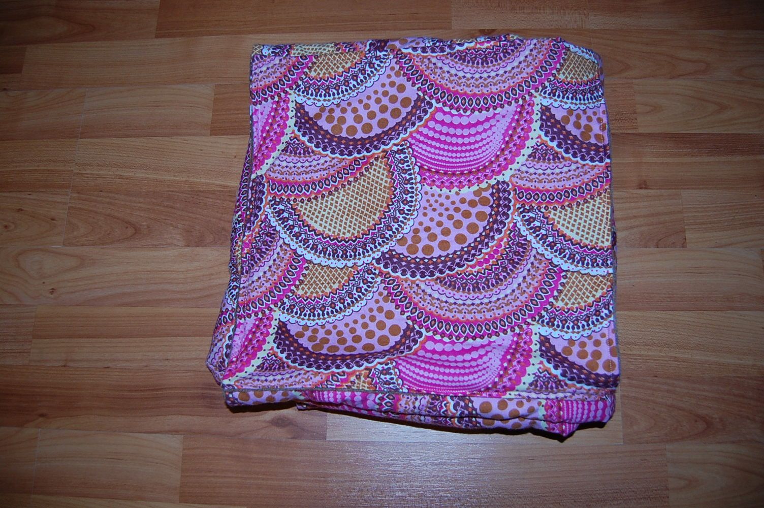 How to Make a Quillow (blanket/pillow) : 6 Steps - Instructables