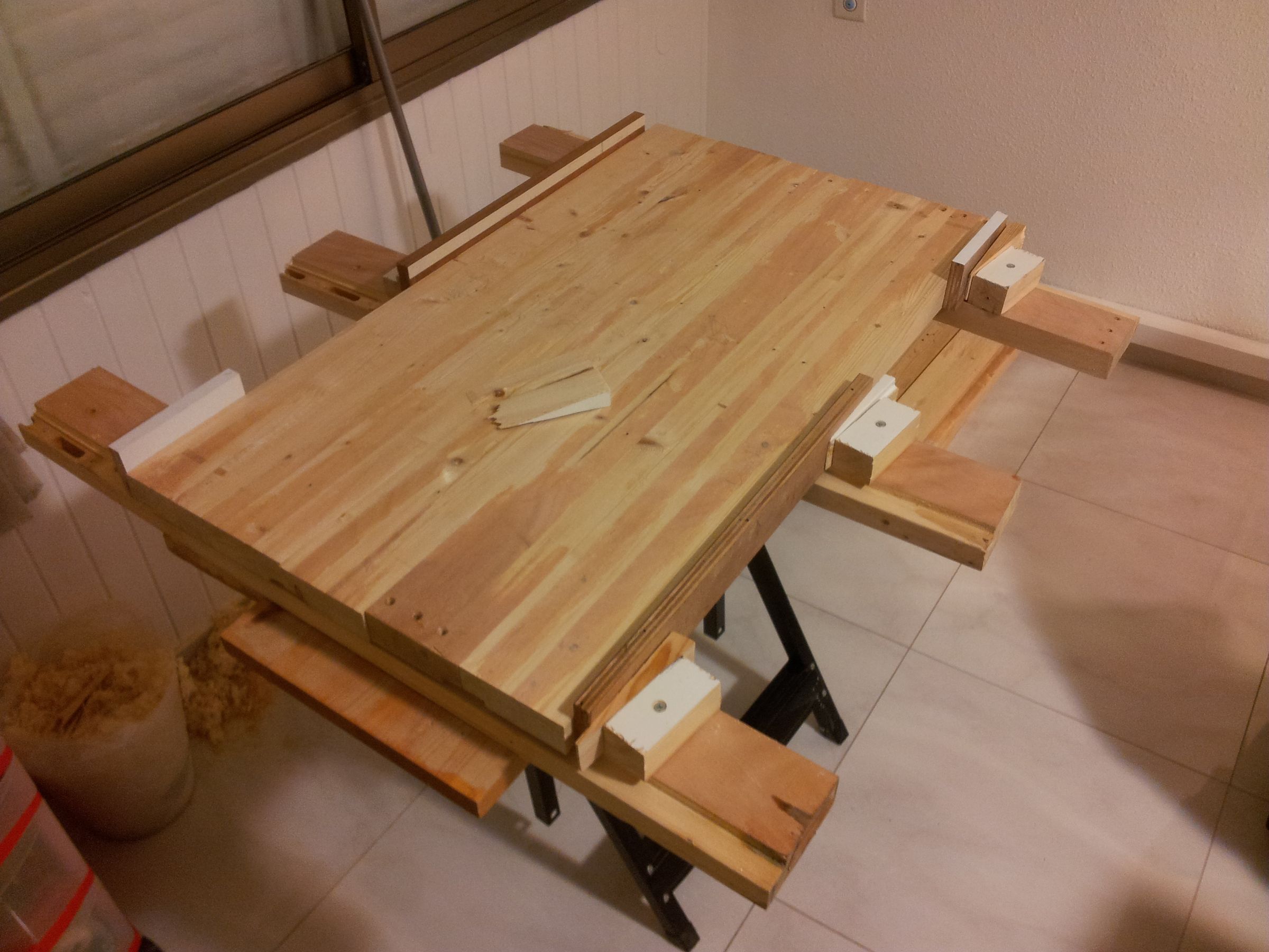 DIY Portable Workbench (knock-down Design) With a Leg Vise and Storage ...
