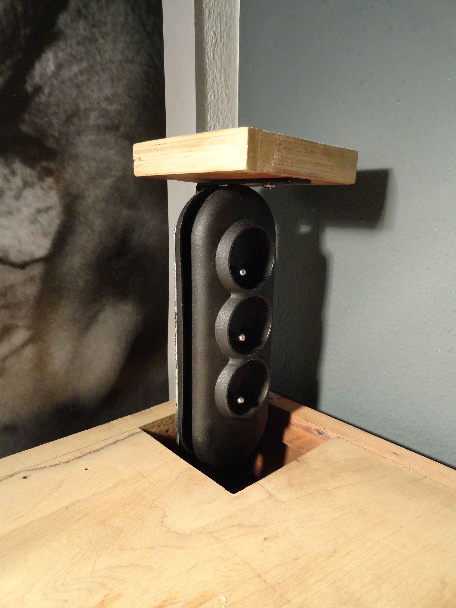DIY Build-in Desk Sockets : 6 Steps (with Pictures) - Instructables