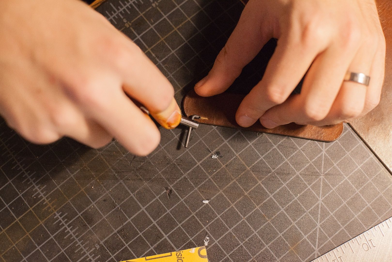 Simple Leather Journal : 13 Steps (with Pictures) - Instructables