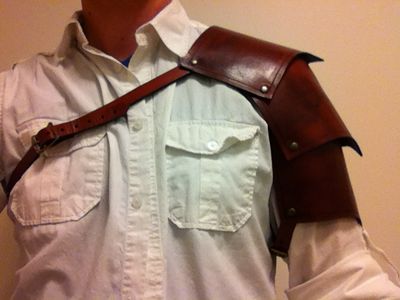 How to Make a Leather Pauldron (or Spaulder) : 7 Steps (with Pictures ...