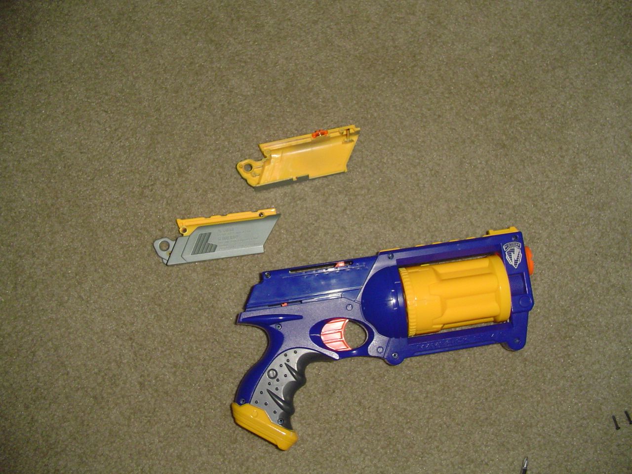 Nerf Maverick Barrel Mod : 4 Steps - Instructables
