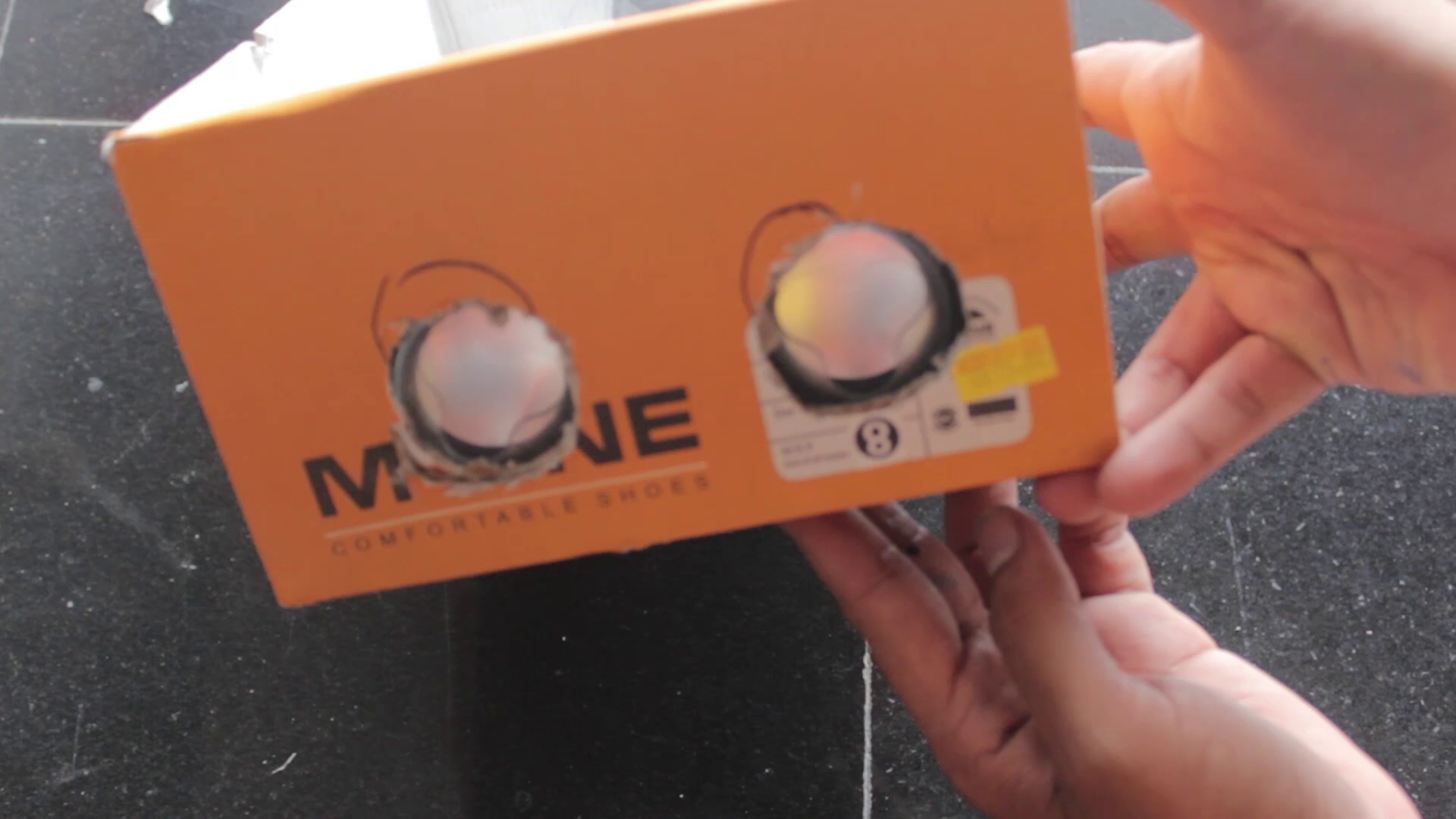 DIY Make Light Bulb Smart Phone Projector at Home Easy Way : 9 Steps ...