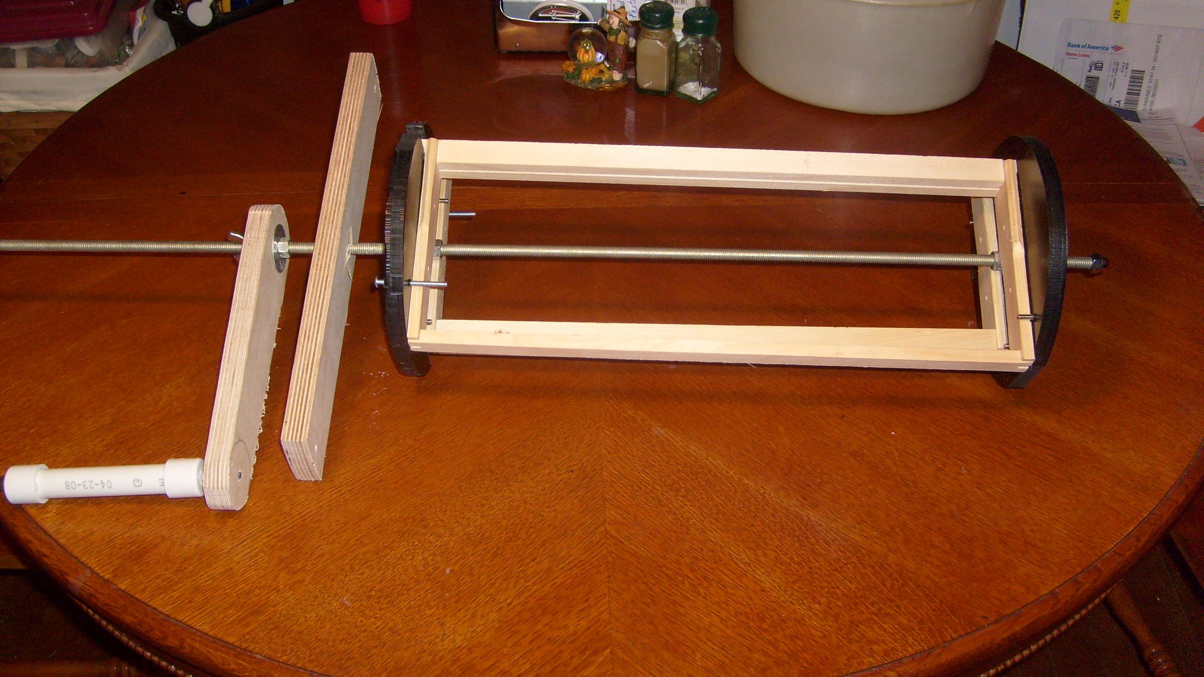 Honey Extractor : 11 Steps (with Pictures) - Instructables