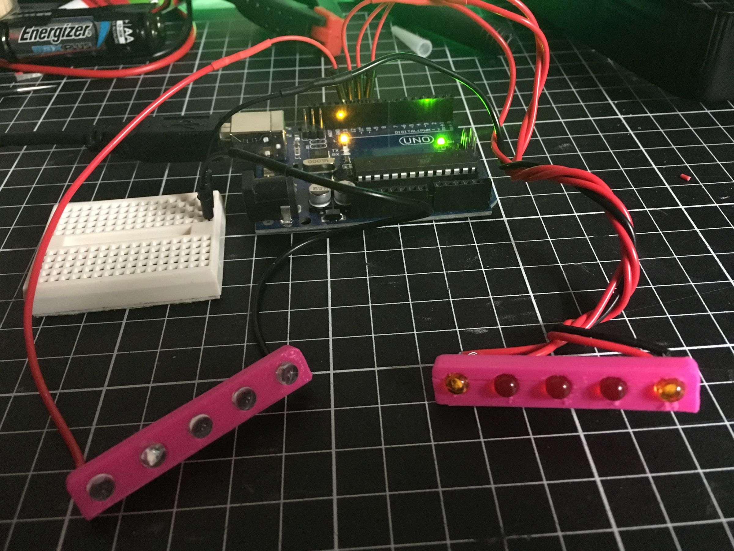 Arduino Light Bar, Brake Lights and Indicators for Any RC Car : 6 Steps ...