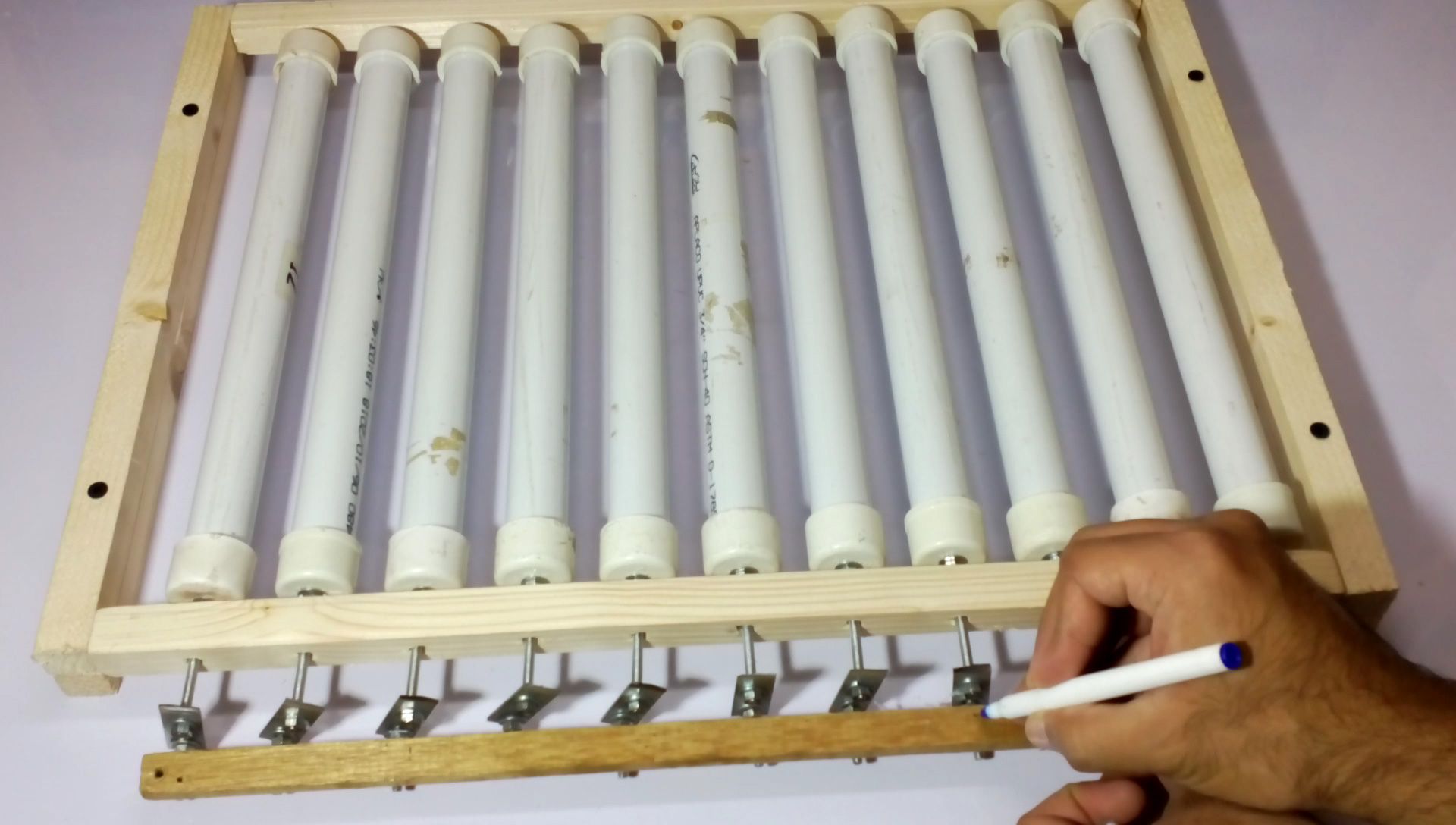 Automatic Egg Turner for Incubator : 9 Steps (with Pictures ...