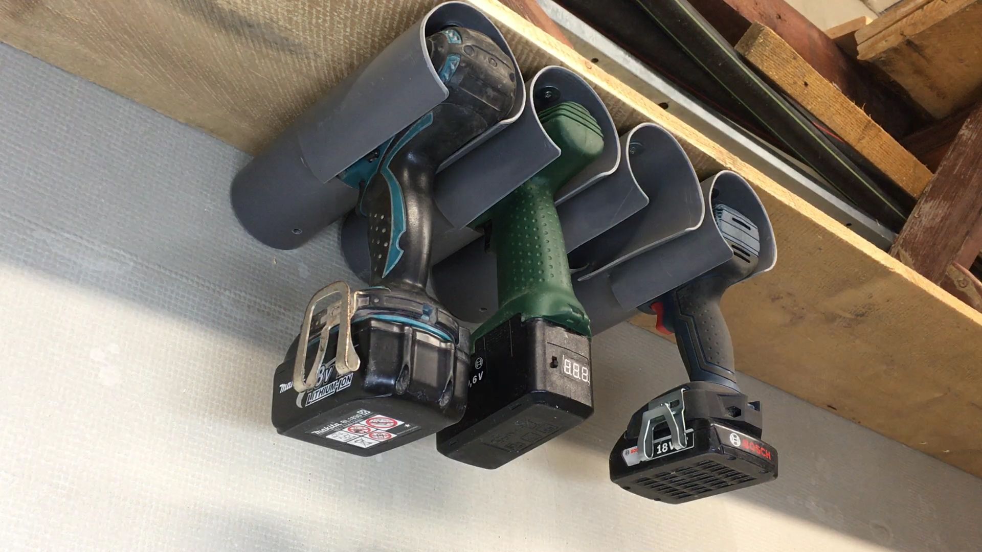 How to Make Cordless Driver Holder From PVC Pipe : 5 Steps (with ...