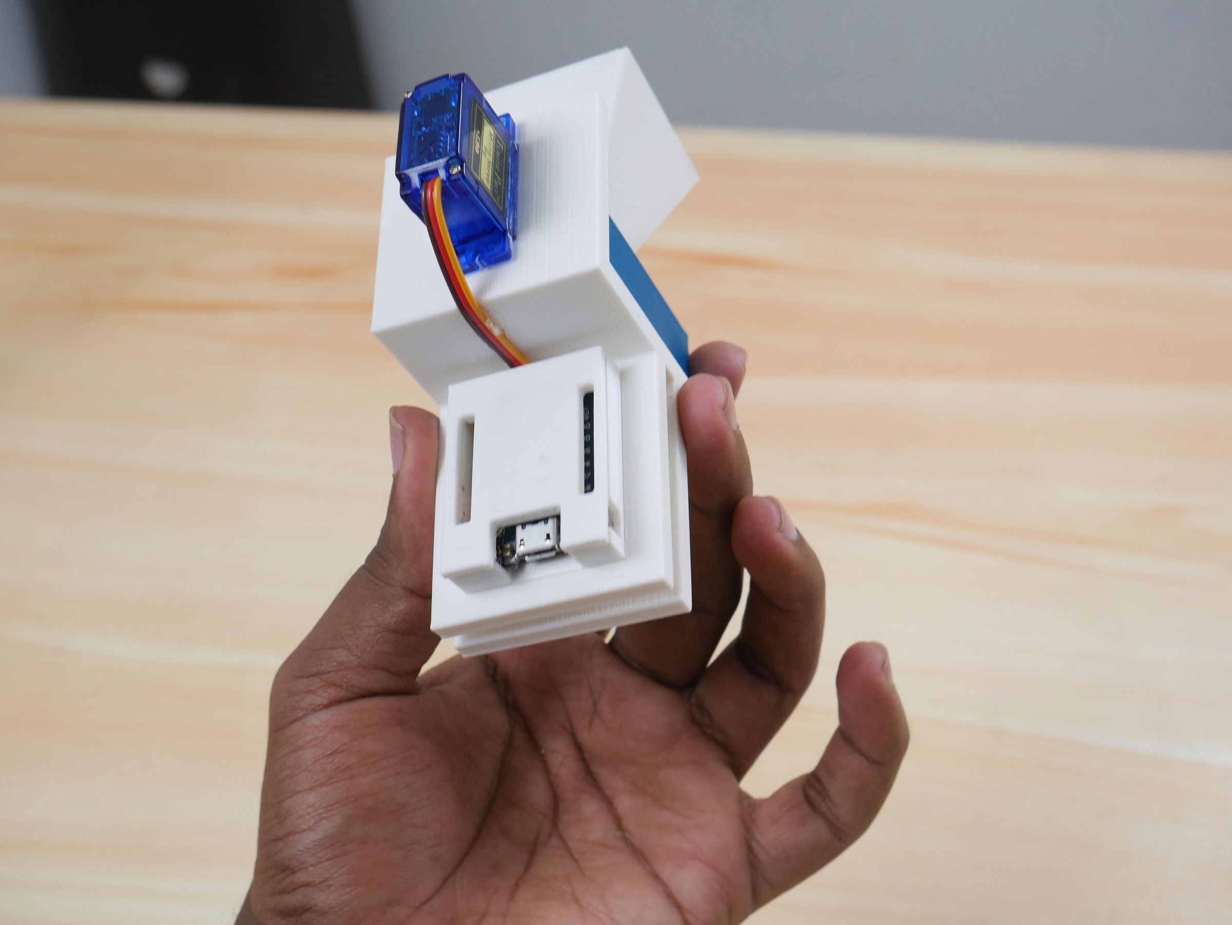 Aquassist : DIY Automatic Fish Feeder With Companion App : 10 Steps ...