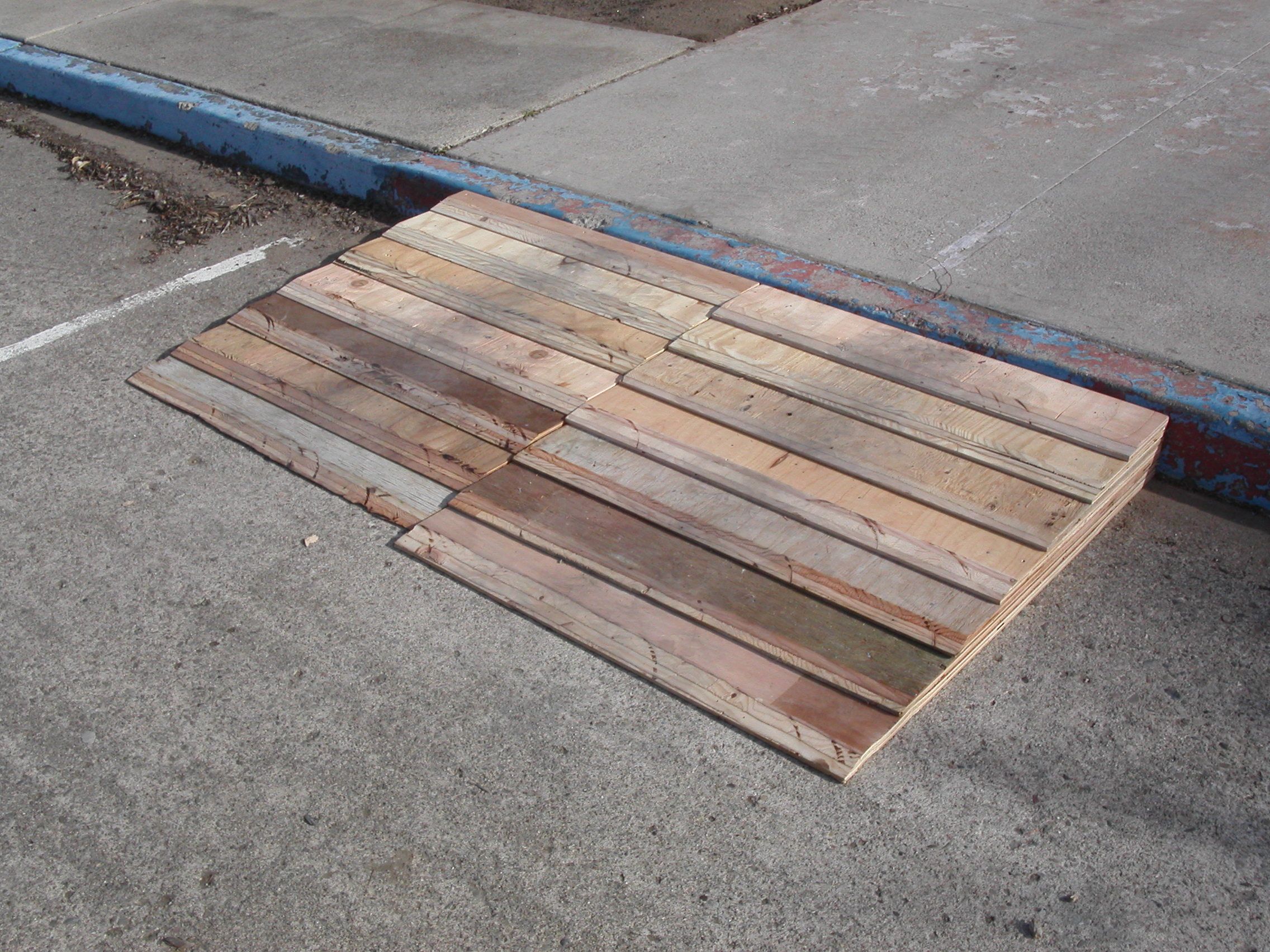 Forklift Loading Dock and Curb Ramp : 3 Steps - Instructables