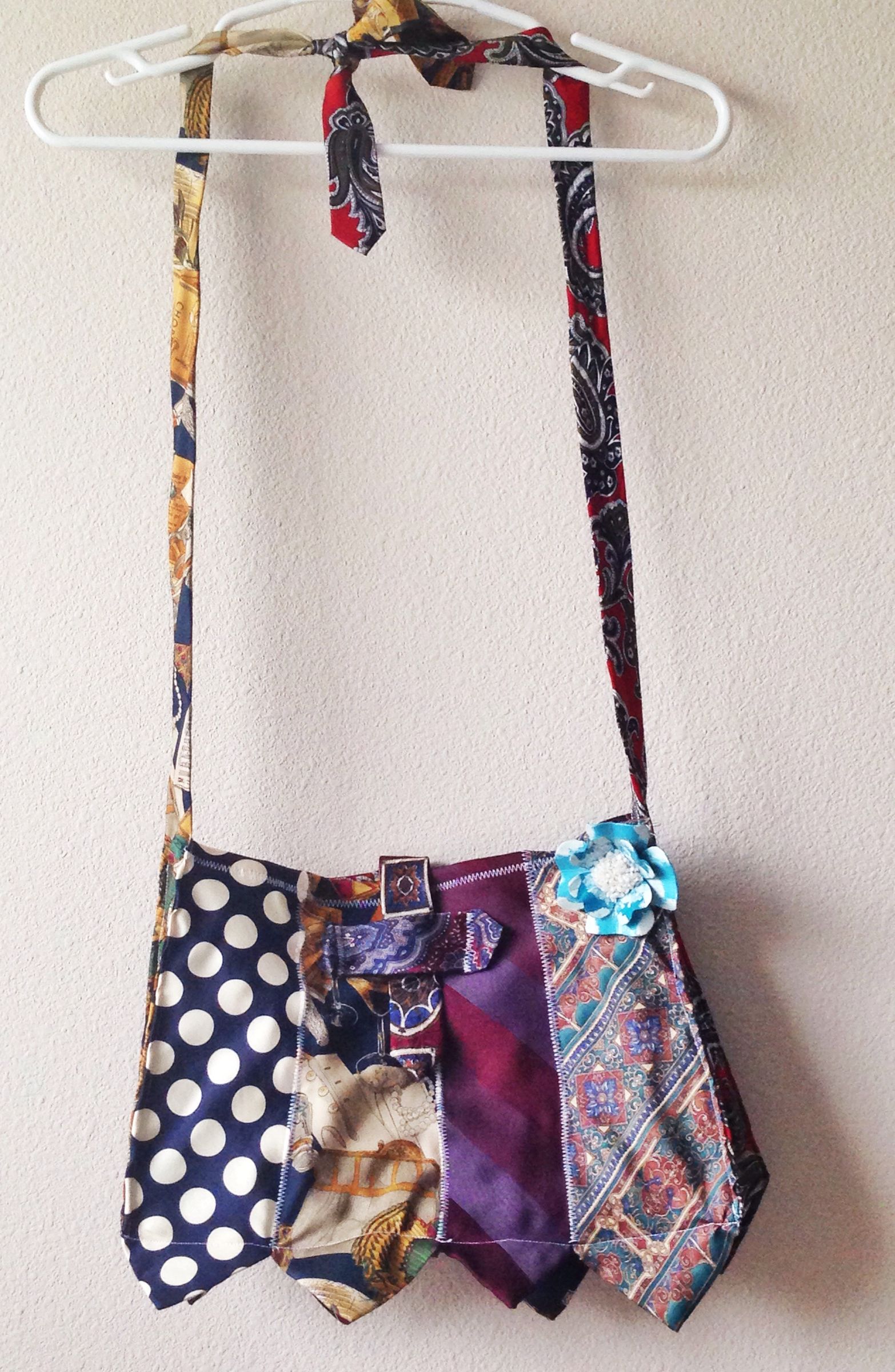 Necktie Purse : 8 Steps (with Pictures) - Instructables