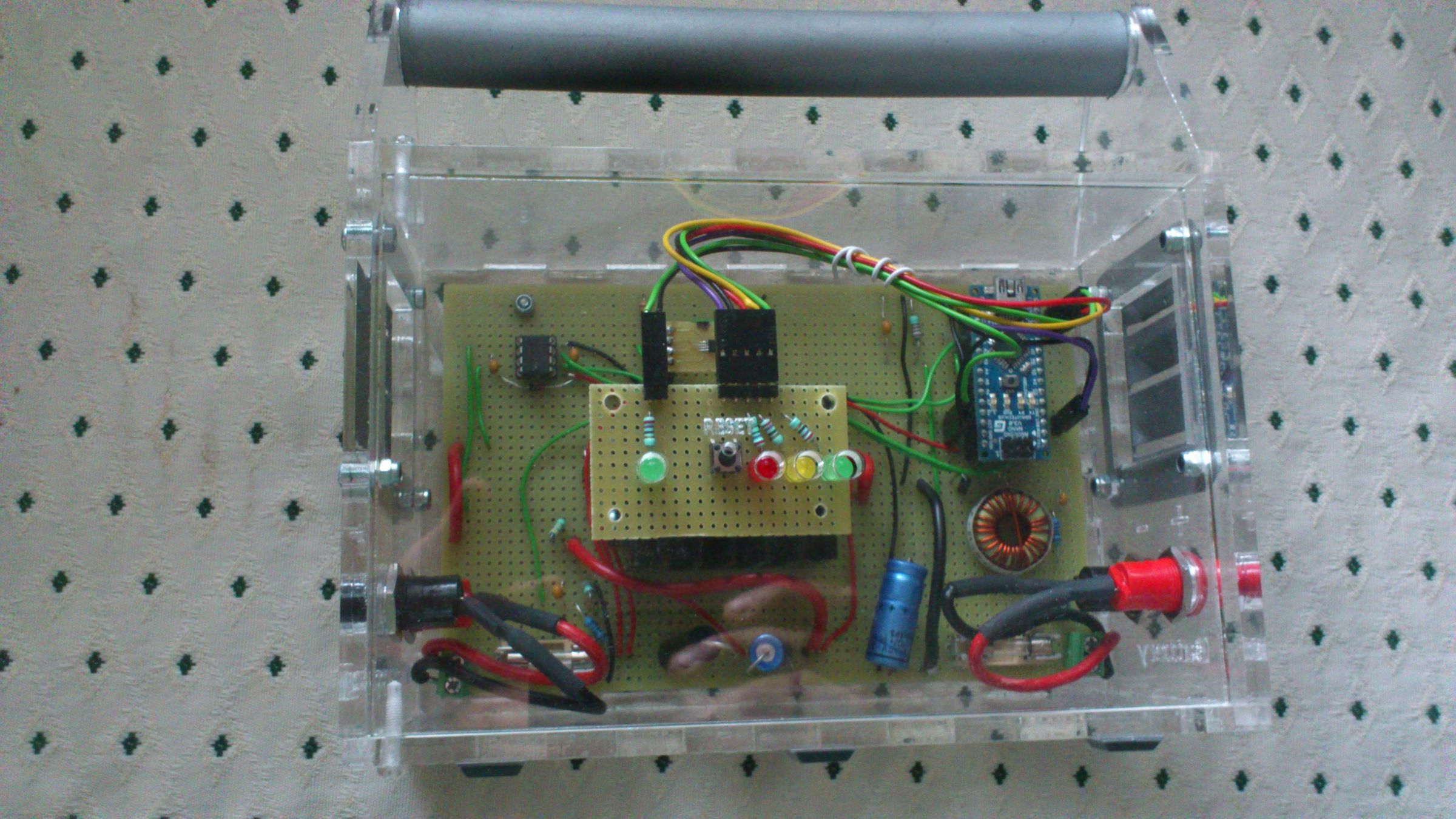Arduino Powered Solar Battery Charger : 7 Steps - Instructables