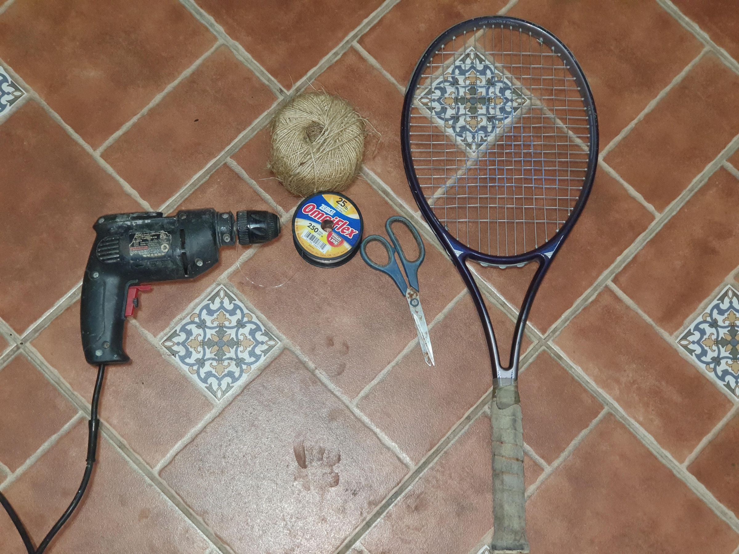 Recycled Tennis Racket Fishing Net : 6 Steps (with Pictures ...