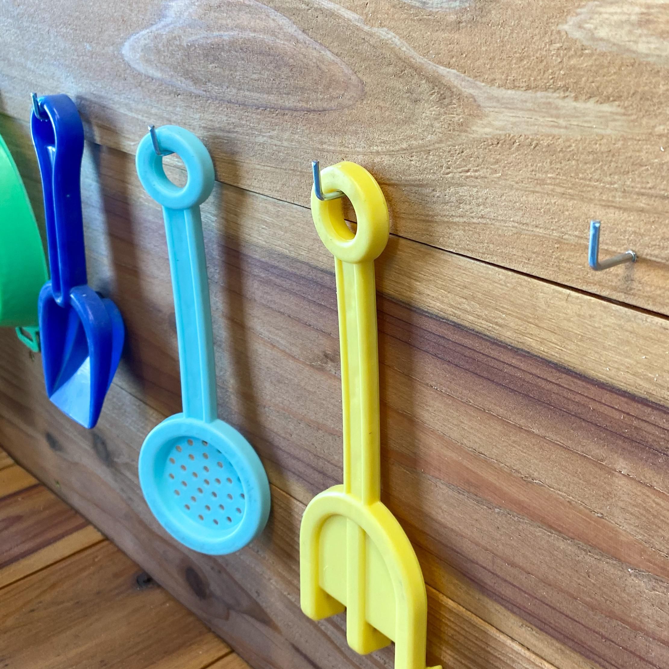 Outdoor Sand and Water Play Table : 24 Steps (with Pictures ...