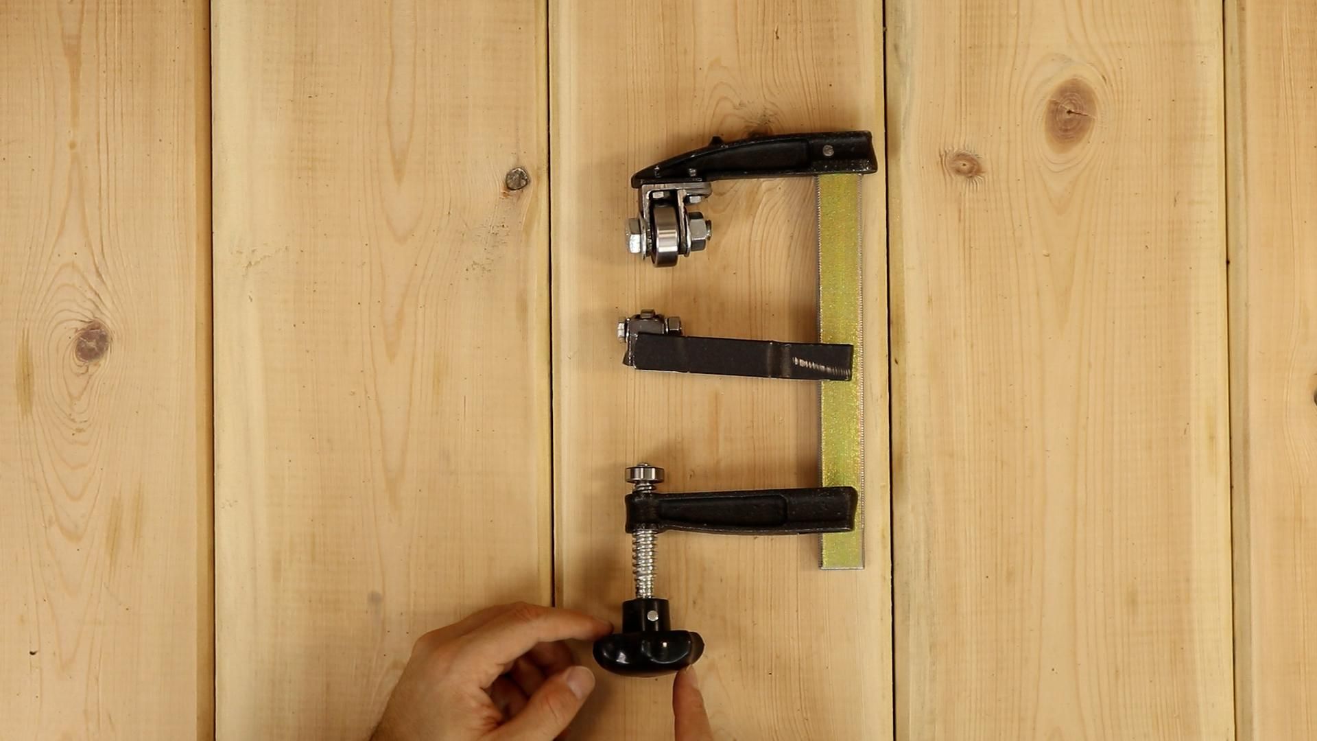 How to Build a Miniature English Wheel : 6 Steps - Instructables