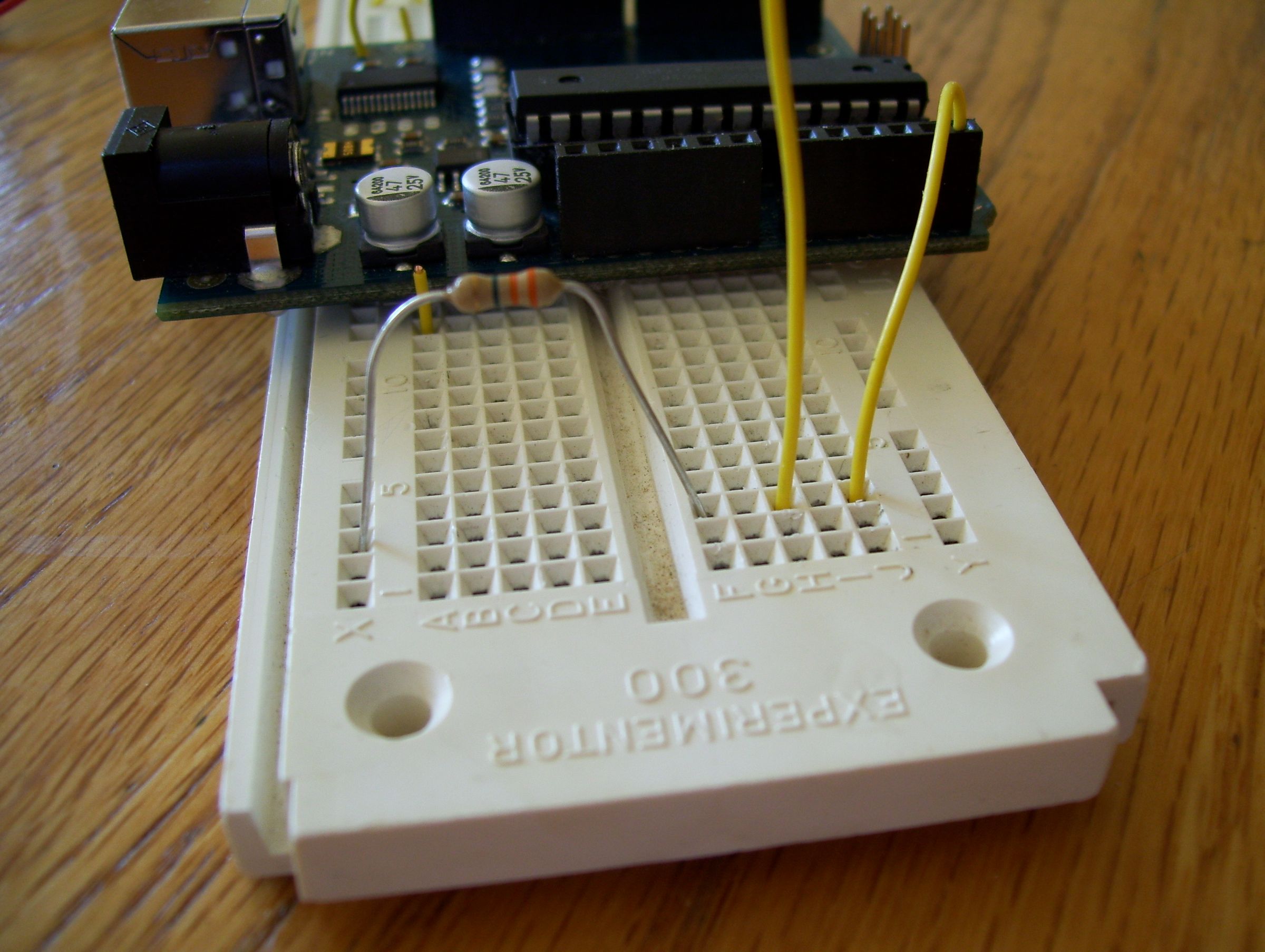 Arduino EMF (Electromagnetic Field) Detector : 5 Steps - Instructables