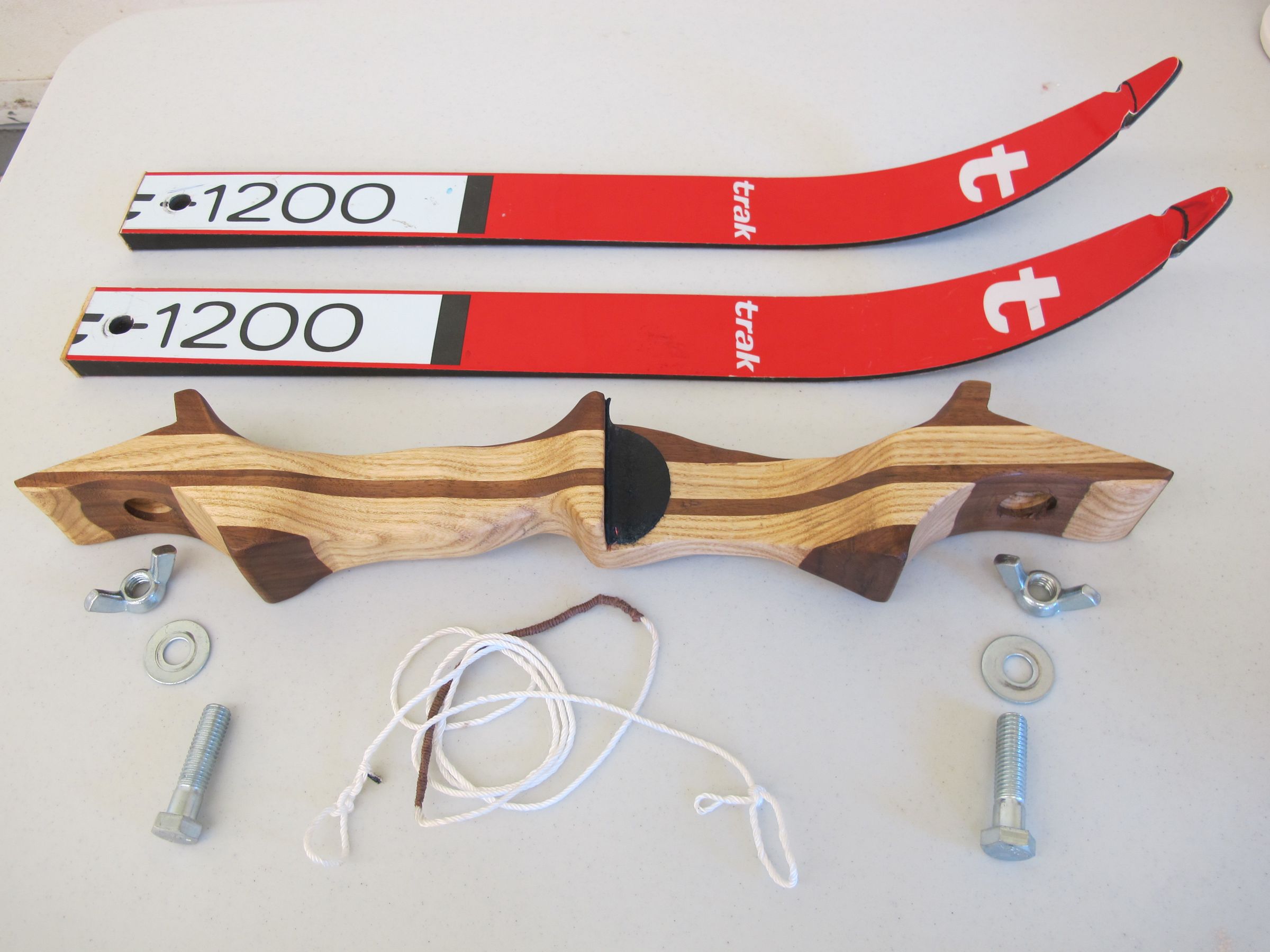Make a Takedown Bow From Skis! : 13 Steps (with Pictures) - Instructables