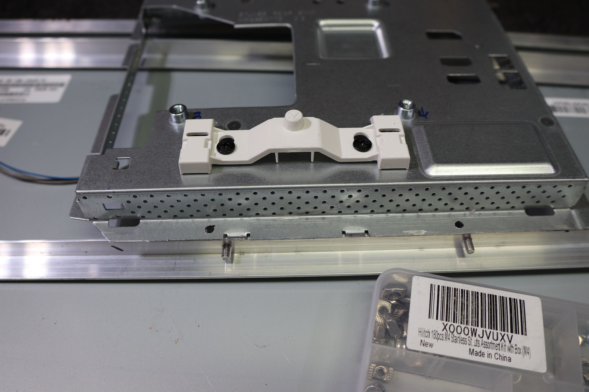 DIY 4K HDR 24 Inch Monitor for Less Than $100 : 14 Steps (with Pictures ...