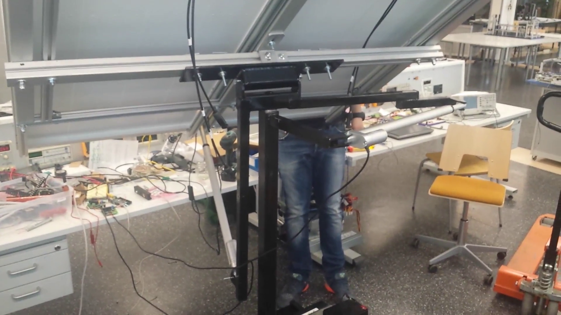 Dual Axis Solar Tracker With Online Energy Monitor : 11 Steps (with ...