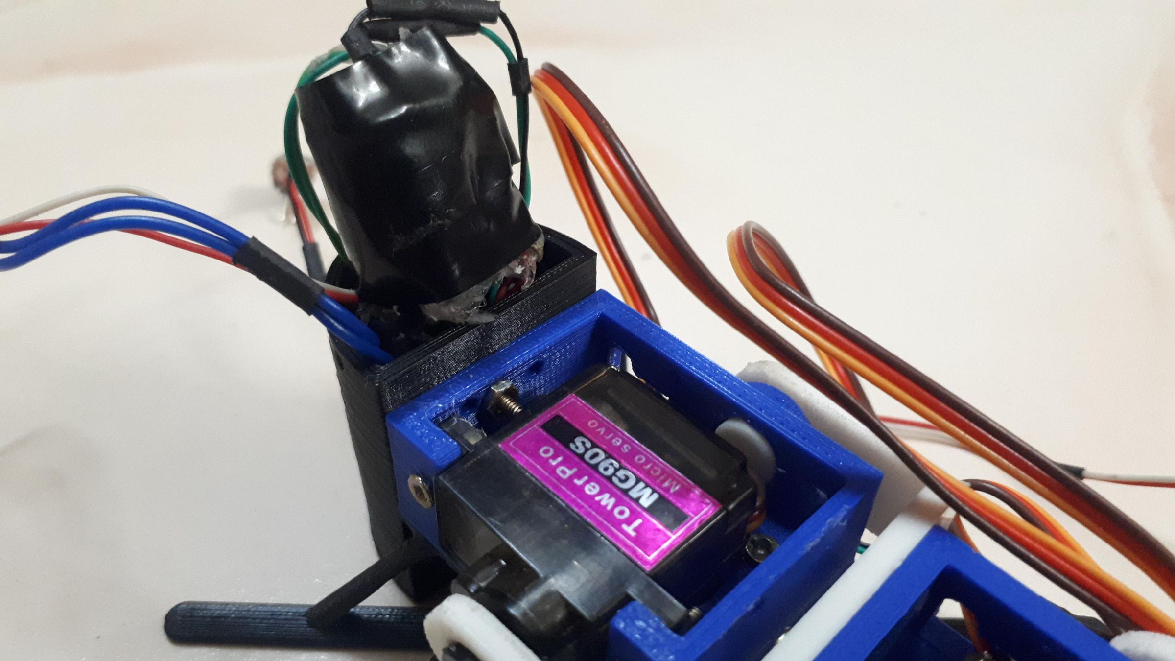 Inchworm Robot - Modular, Move Allsides With BT App : 22 Steps (with ...