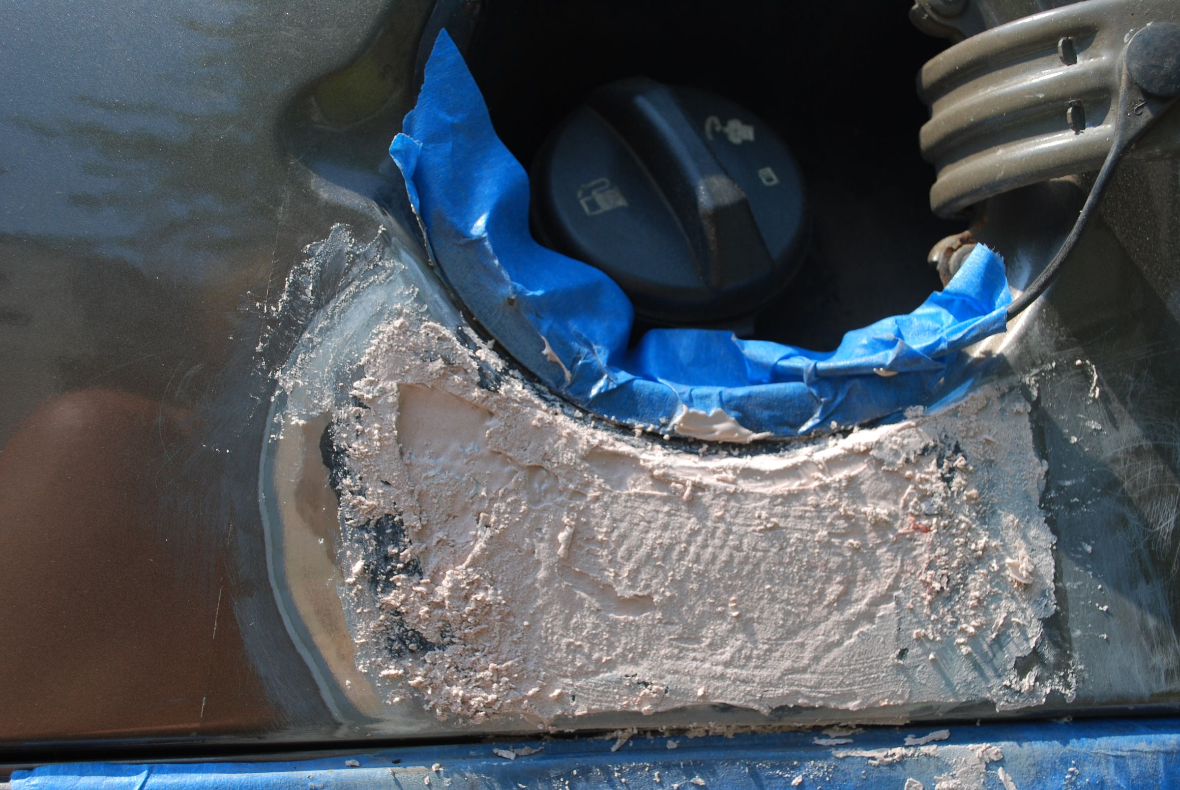 Repairing a Rust Hole in a Car : 6 Steps (with Pictures) - Instructables