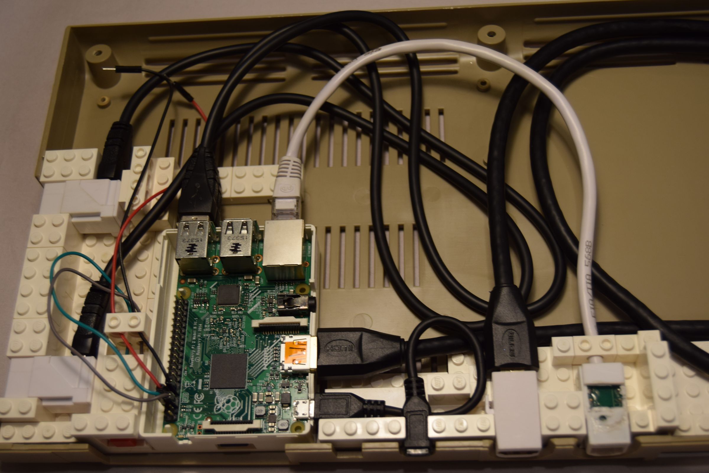 Commodore 64 Revamp With Raspberry Pi, Arduino and Lego : 17 Steps ...