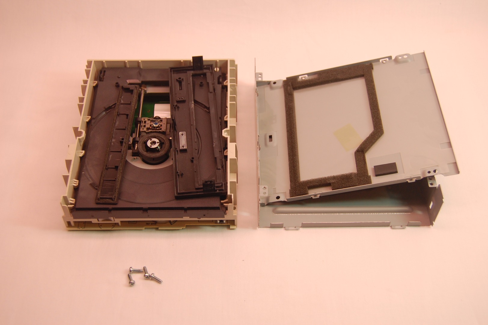 Hidden Computer Drawer : 12 Steps (with Pictures) - Instructables