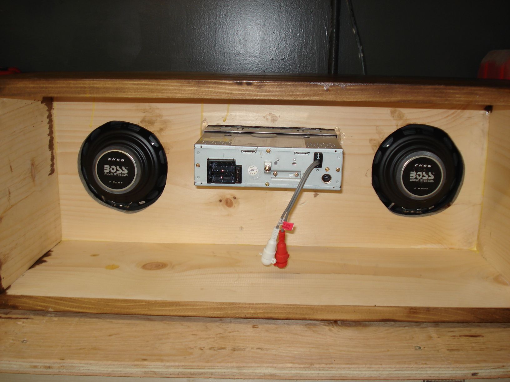 How to Make a Camping Radio : 11 Steps (with Pictures) - Instructables