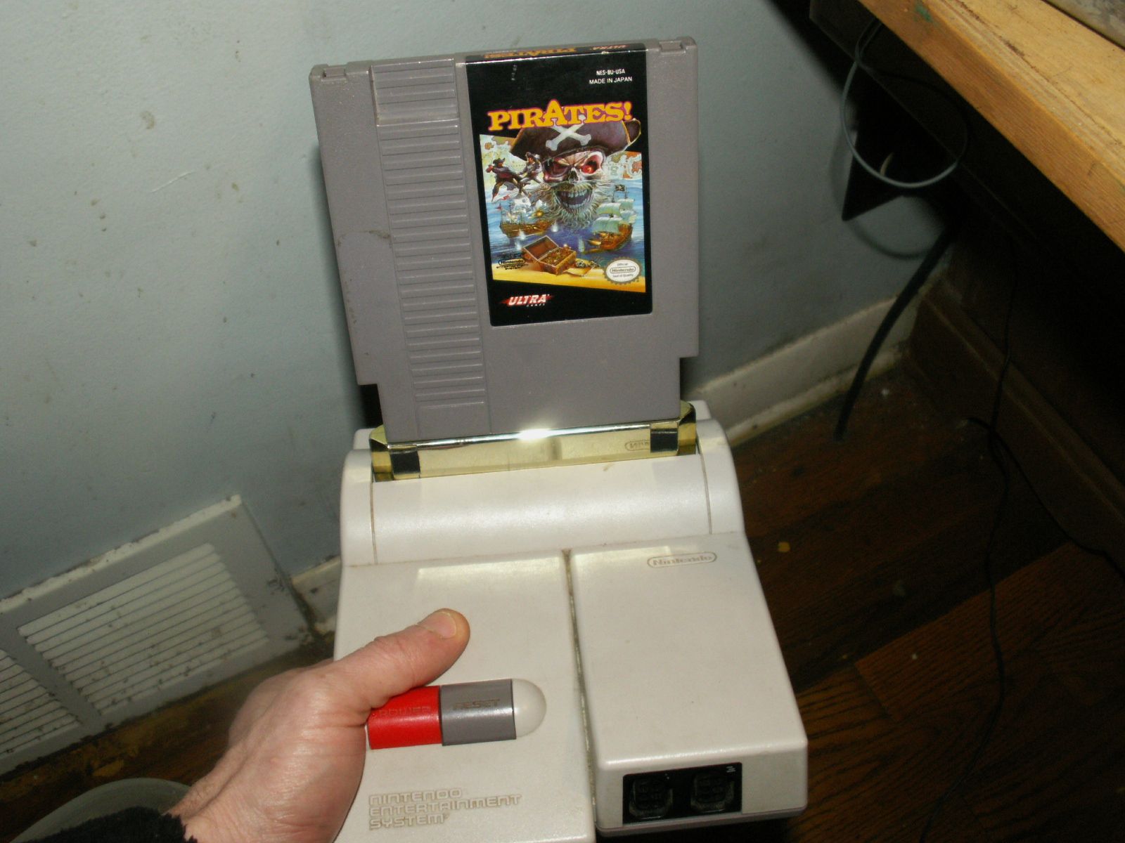 TOP LOADING NINTENDO / GAME GENIE HACK : 3 Steps - Instructables