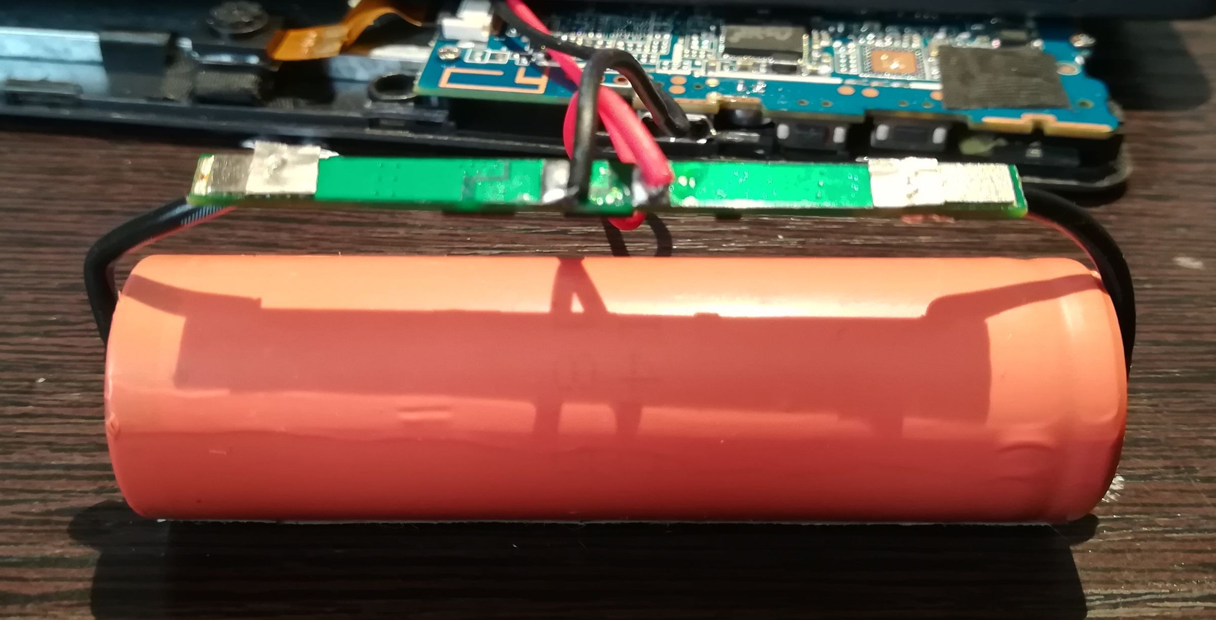 Easily Modify Android Tab Battery With 18650 LiPo Battery : 5 Steps ...