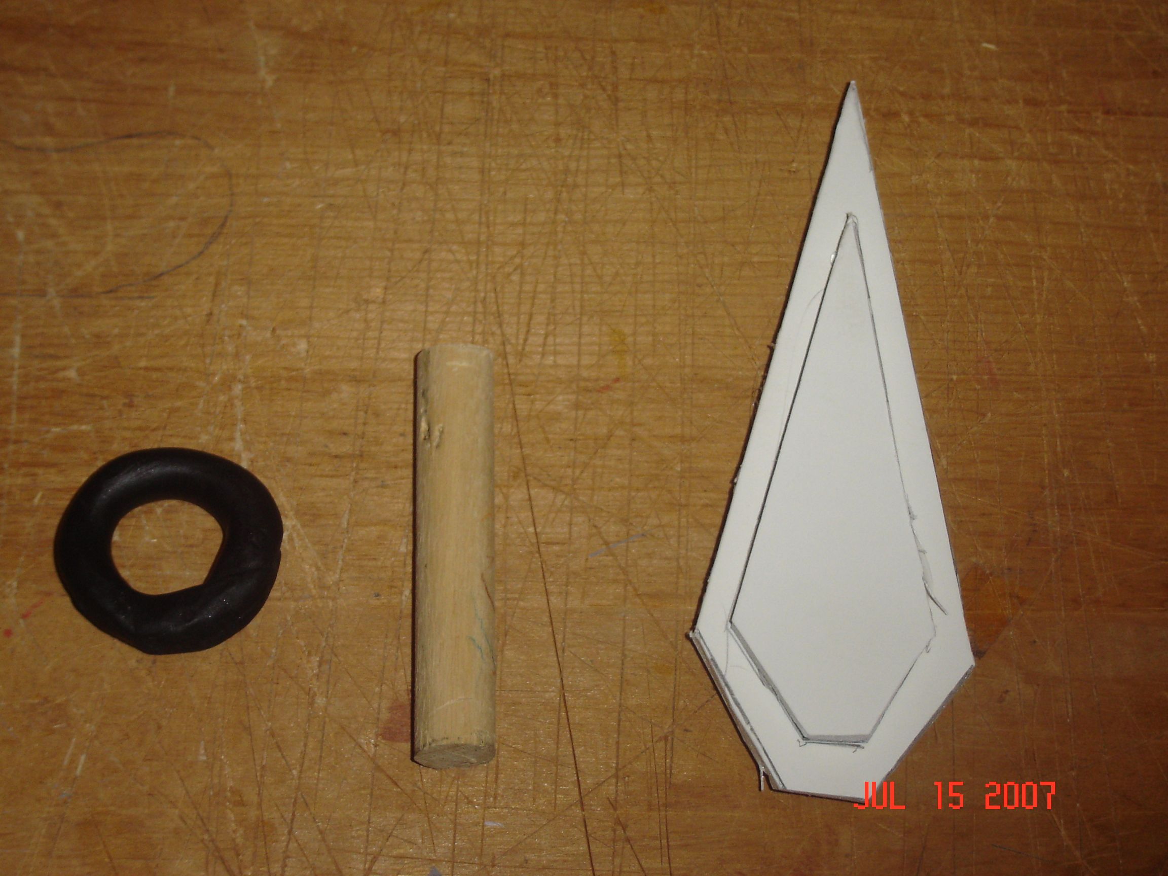 How to Make Naruto Kunai : 8 Steps - Instructables