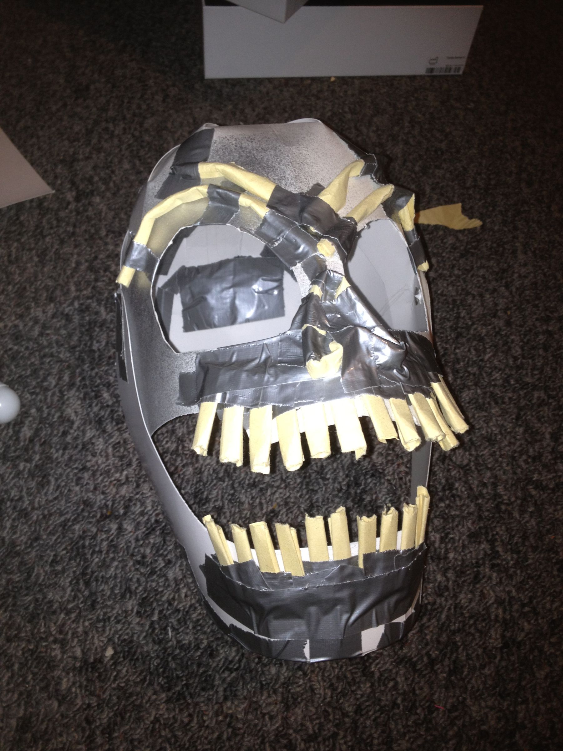 How to Make a Scary Scarecrow Mask (With Moveable Jaw) : 7 Steps (with ...