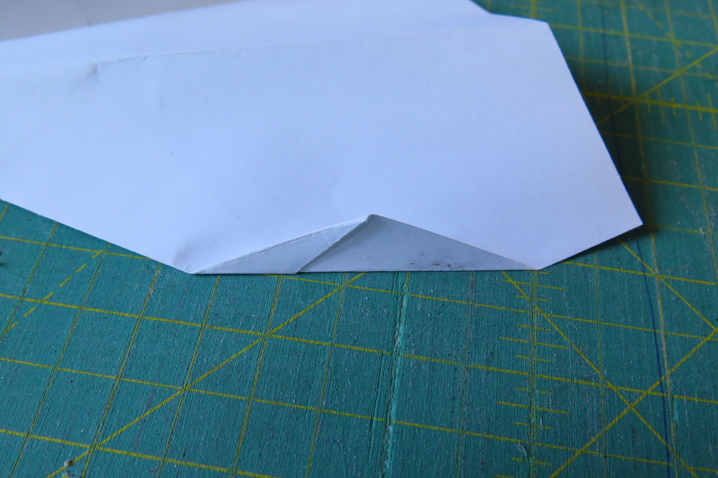 Contest Winning Paper Airplane : 9 Steps - Instructables