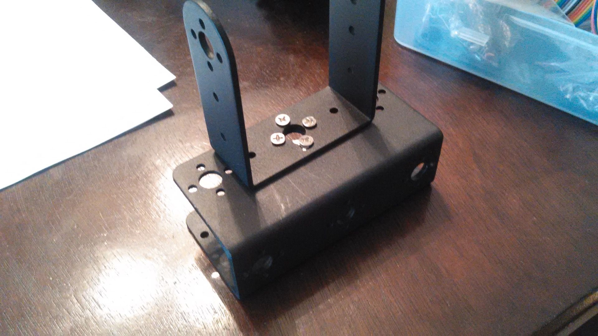 Autonomous Tank W/ Robotic Arm(Arduino, Bluetooth) : 8 Steps ...