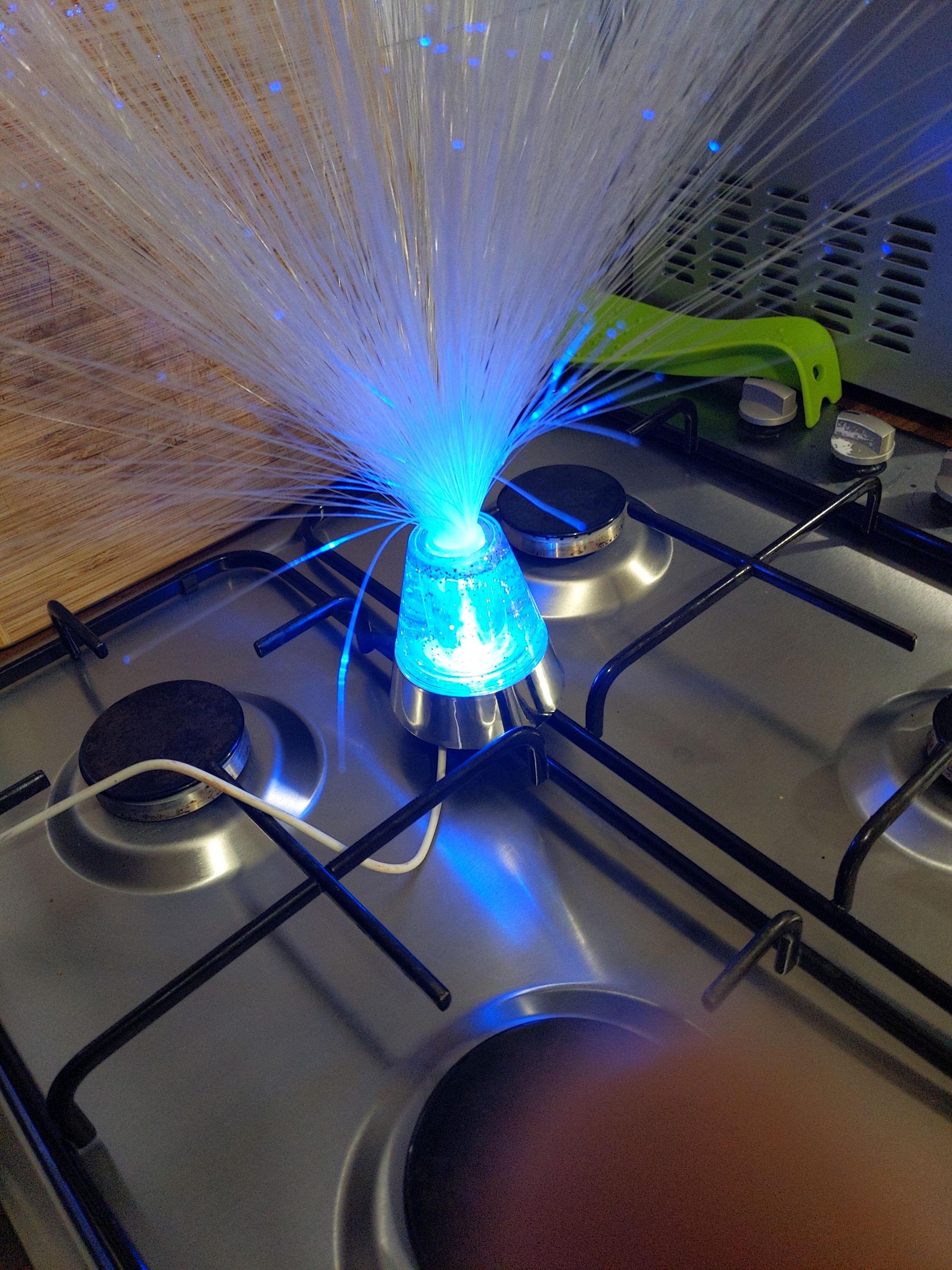 Convert a Battery Powered LED Lamp to USB Power. : 5 Steps - Instructables